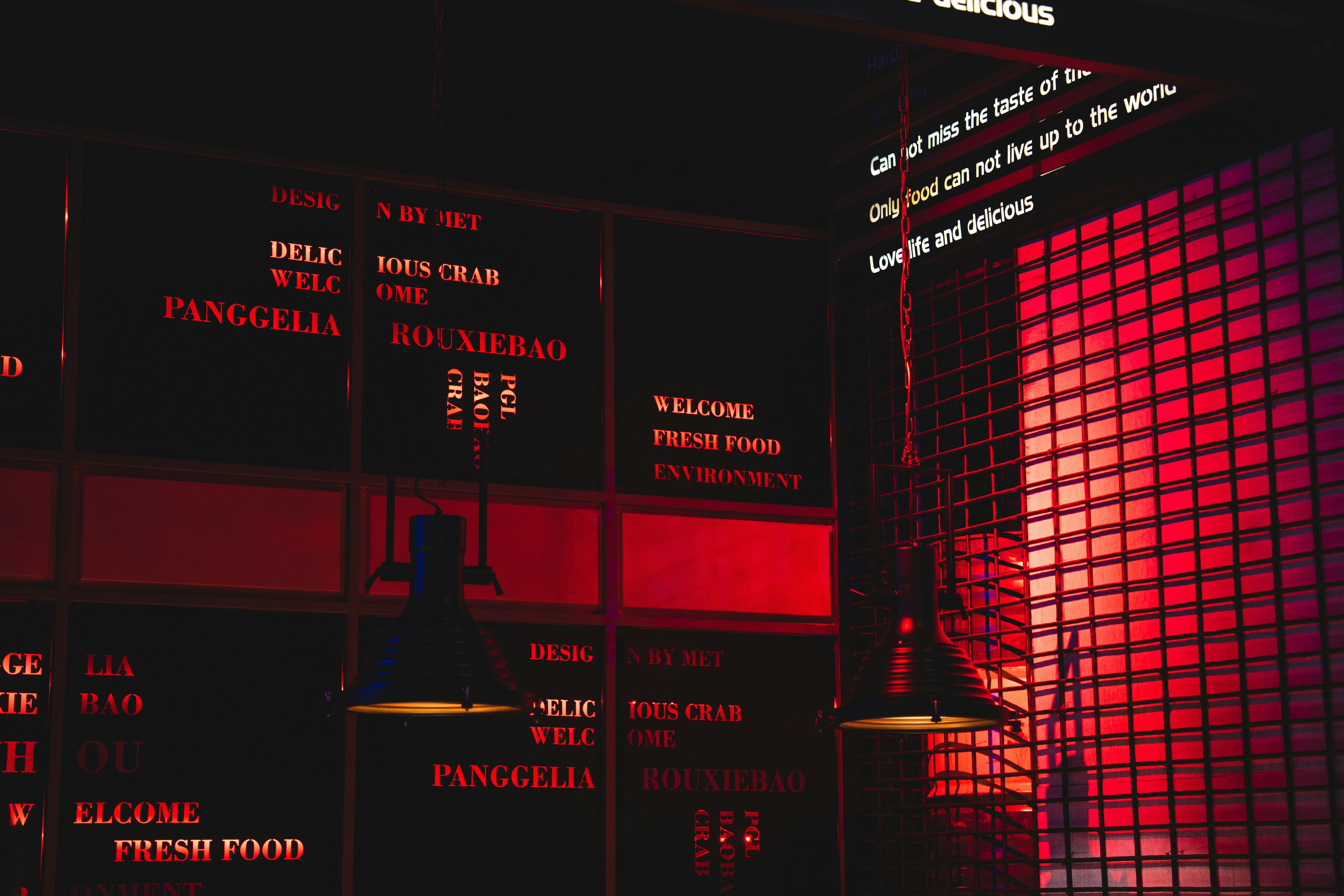 Crimson Grid and Twin Lamps: A Neon-Cadence in a Dark Eatery