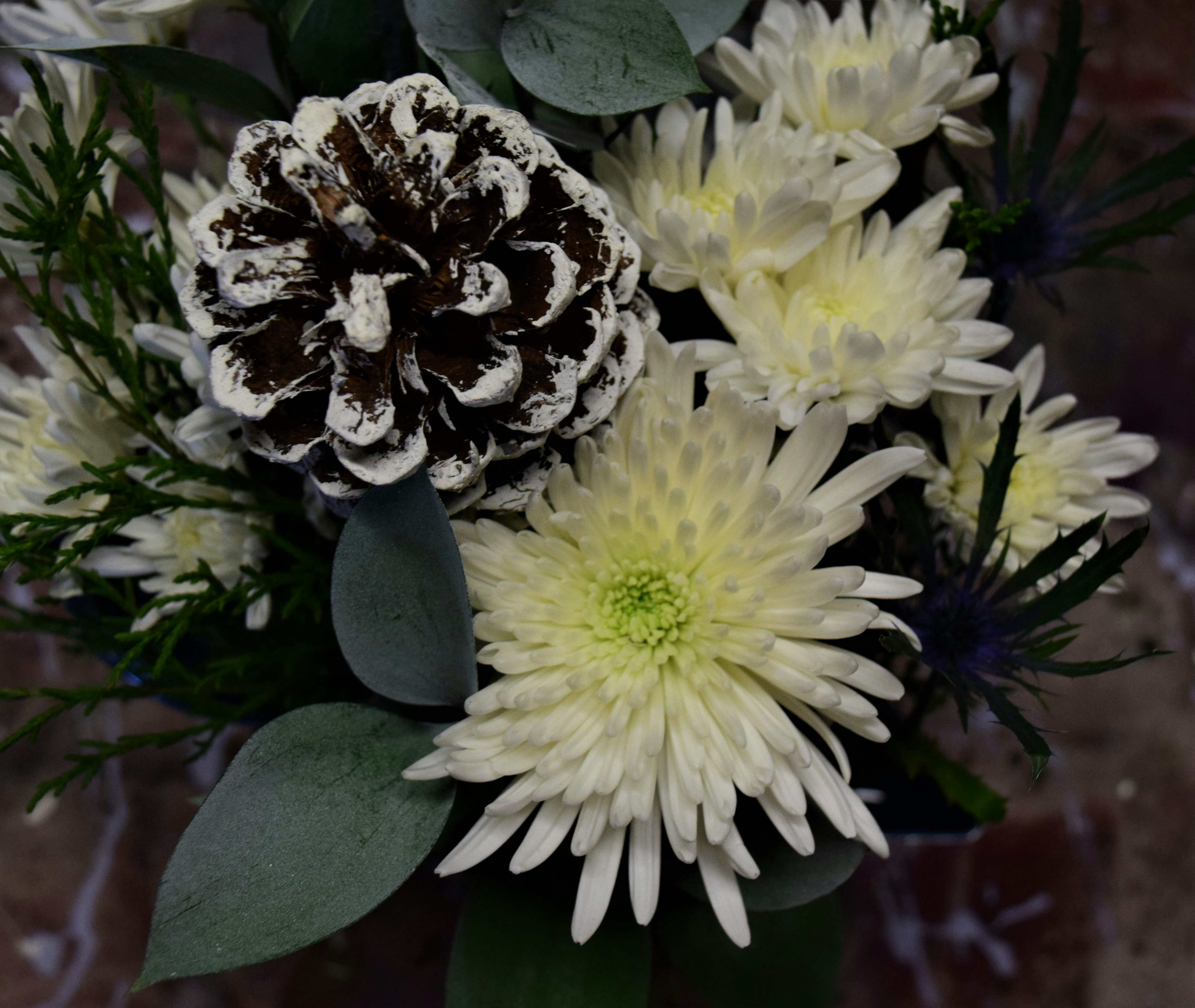 a close up of a bouquet of flowers