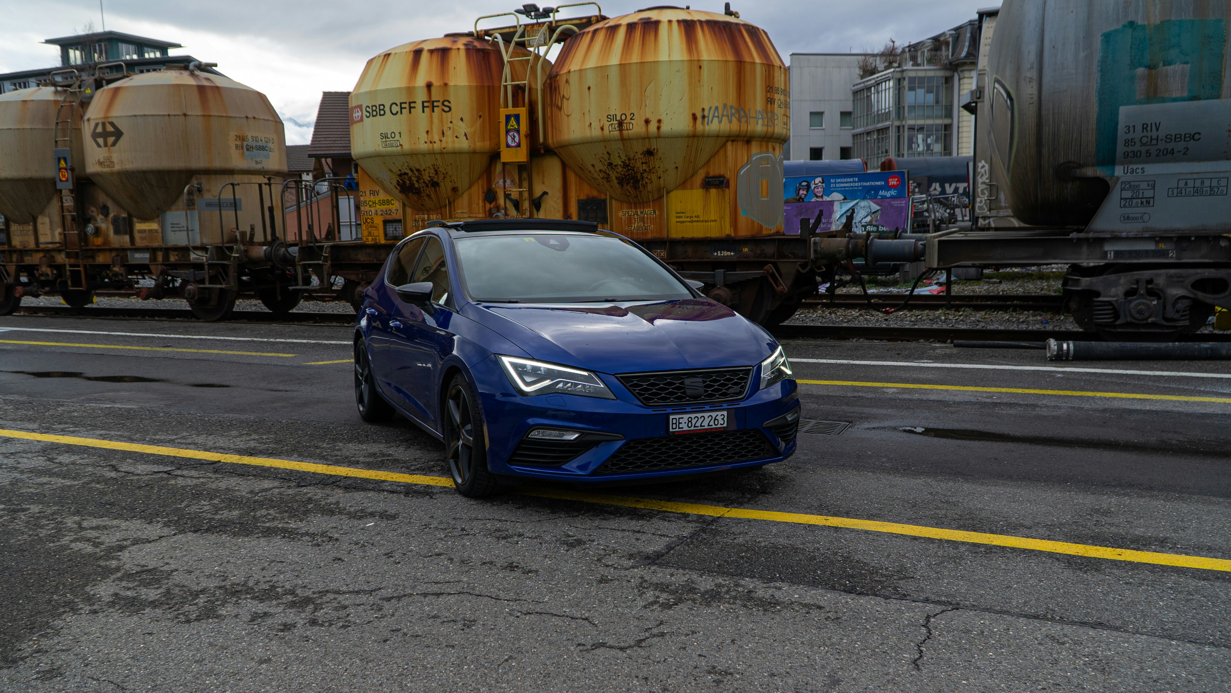 Urban Elegance on the Tracks