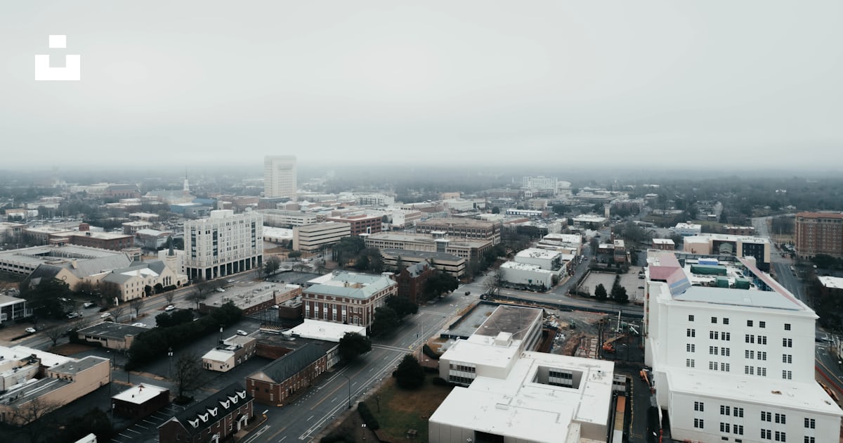 Foto zum Thema Luftaufnahme einer Stadt im Regen – Kostenloses Bild zu ... Foto zum Thema Luftaufnahme einer Stadt im Regen – Kostenloses Bild zu ...