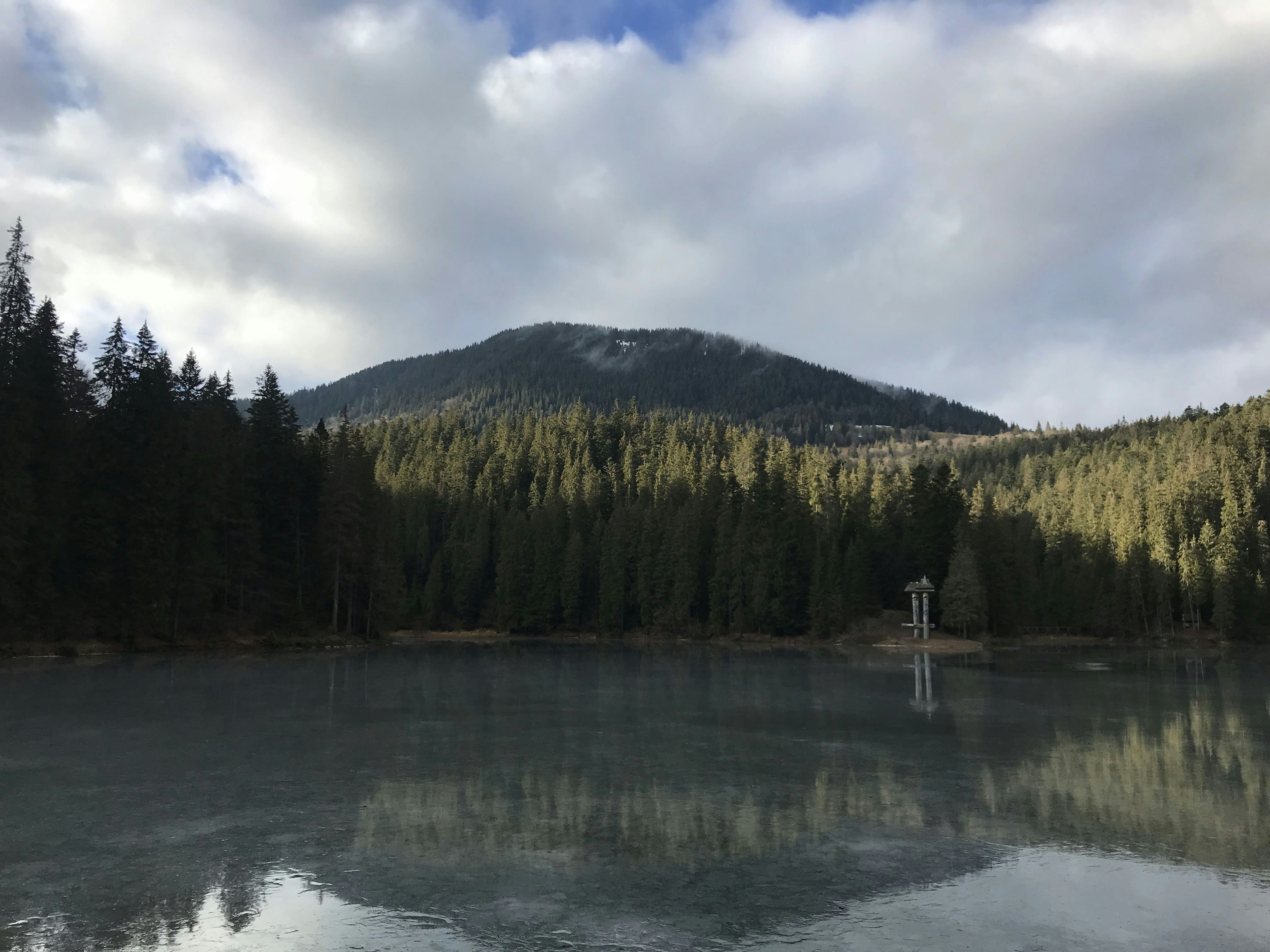 Echo Ridge Over a Glassy Lake