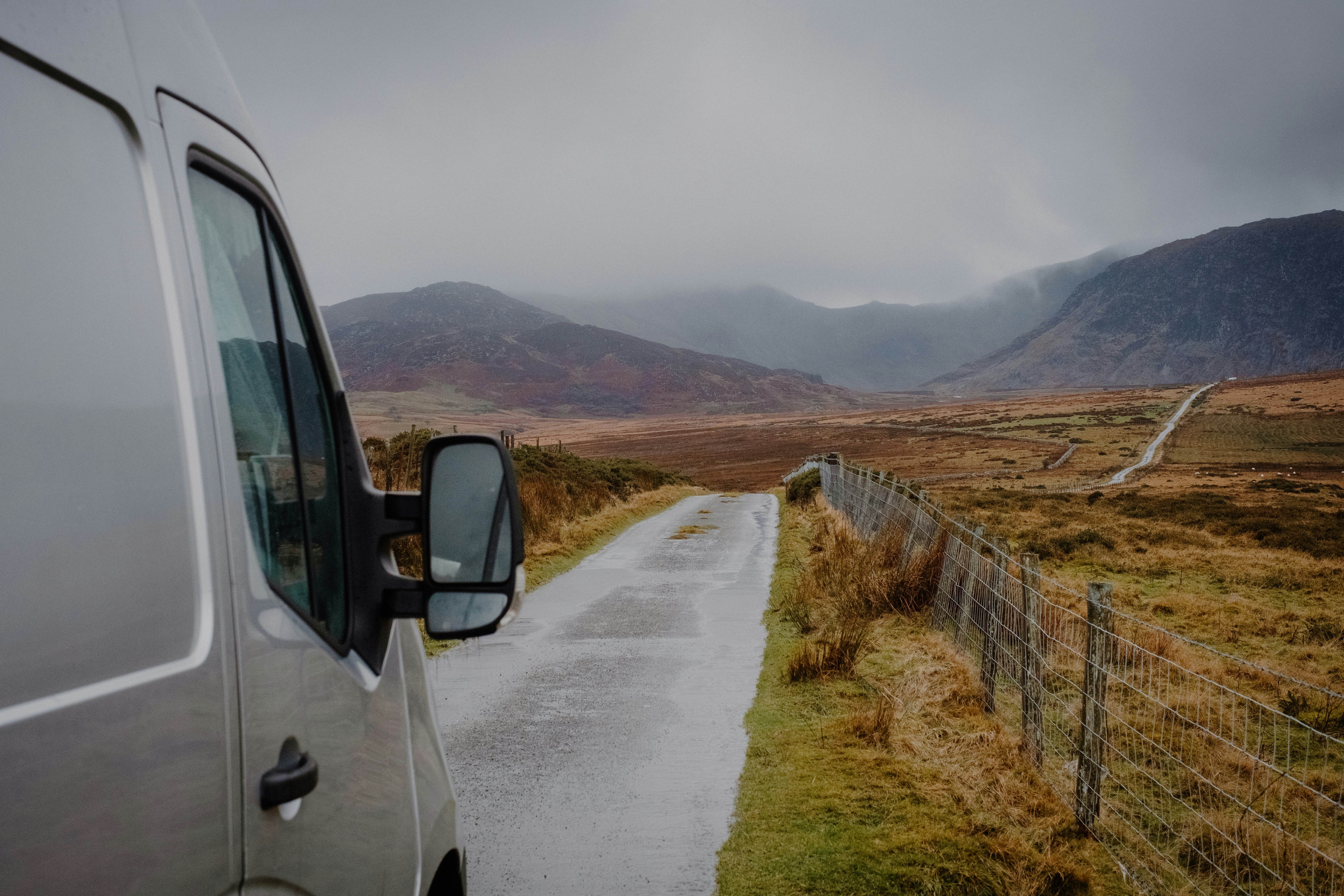 Vanishing Moor: A Damp Road Toward Misty Peaks