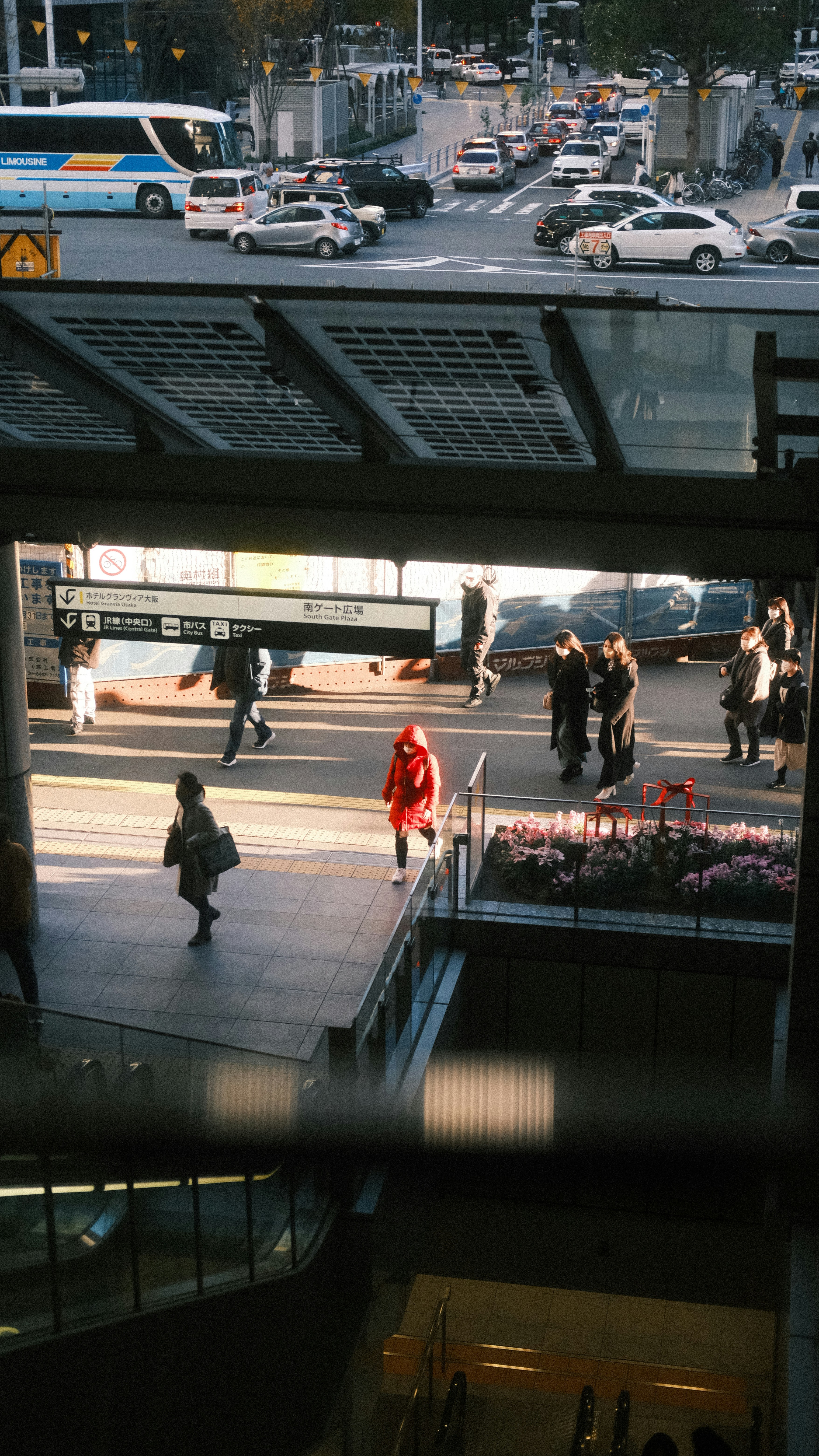 Crimson Spotlight in a Transit Tangle