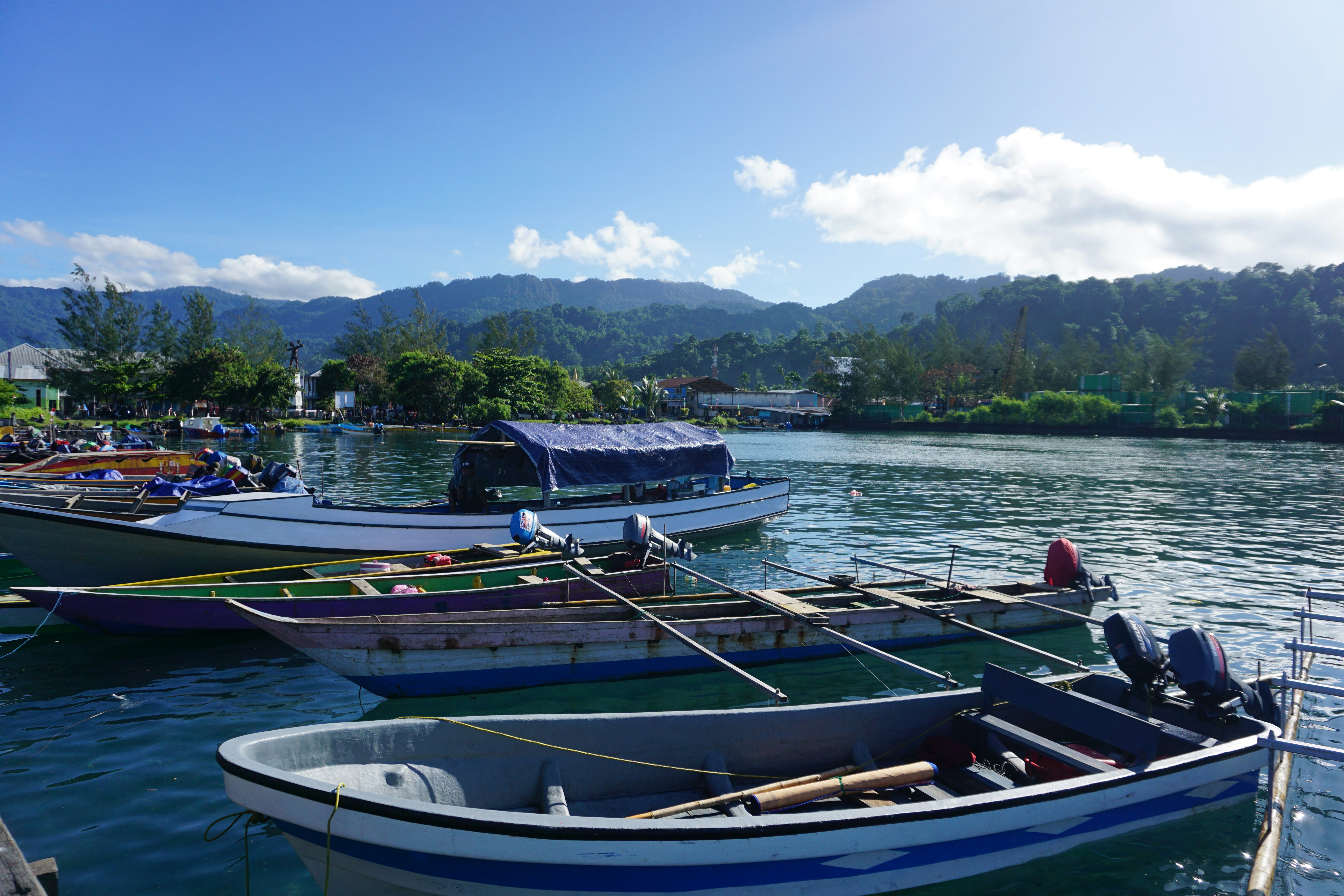 Yapen Photos | Télécharger des images gratuites sur Unsplash