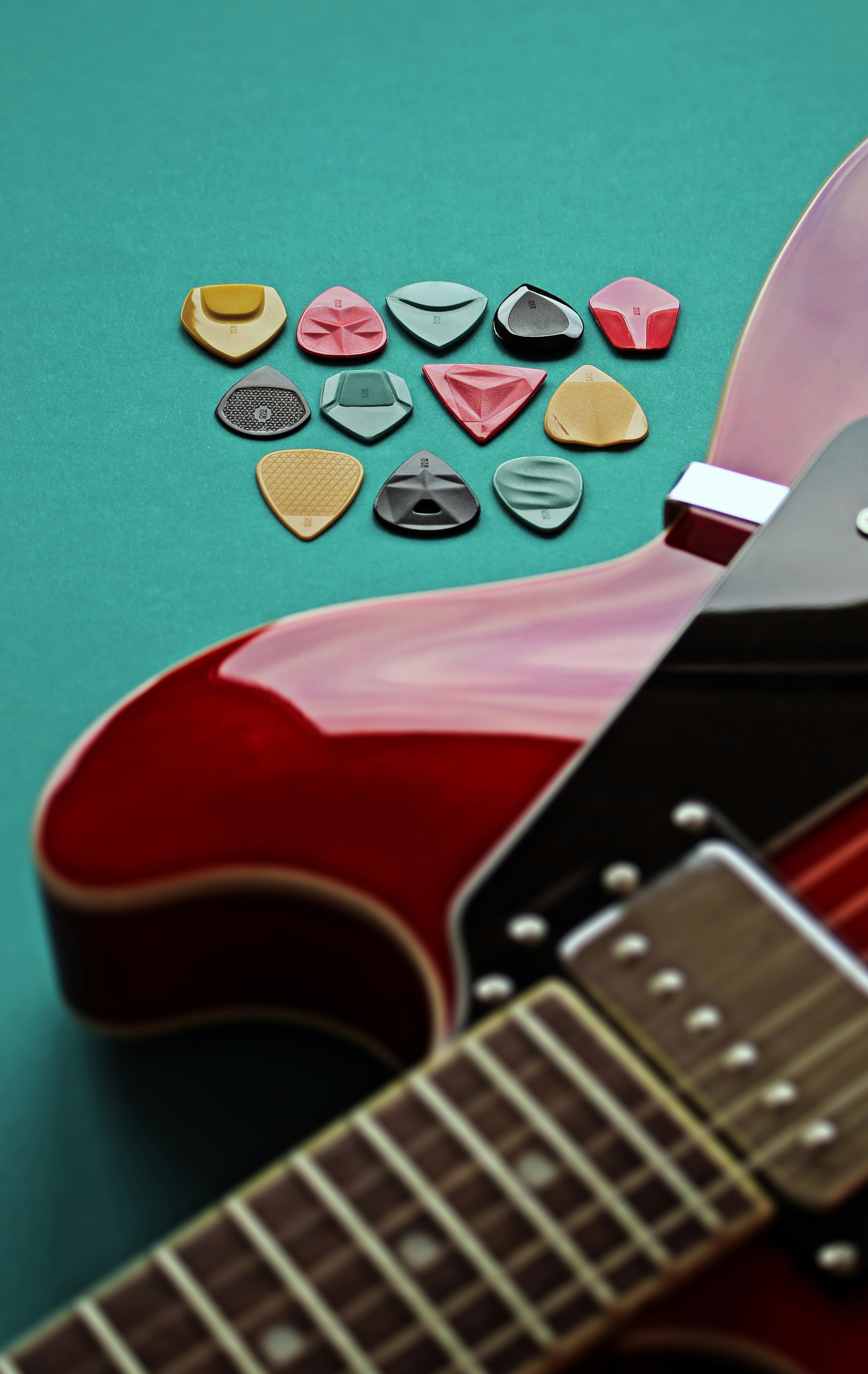 Guitar Picks Wallpaper