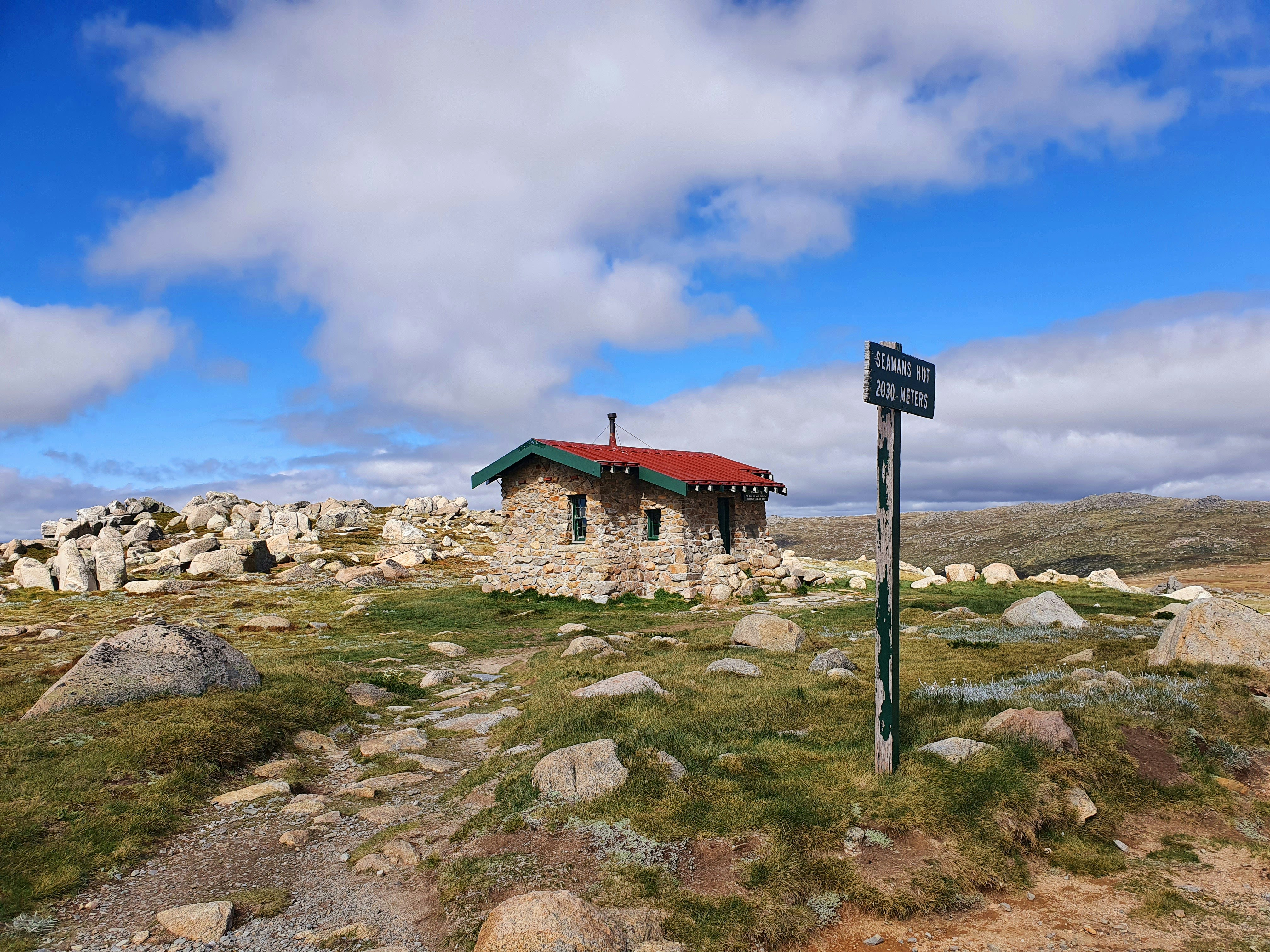 Ridge Refuge: A Stone Cabin on a Wind-Scoured Plateau