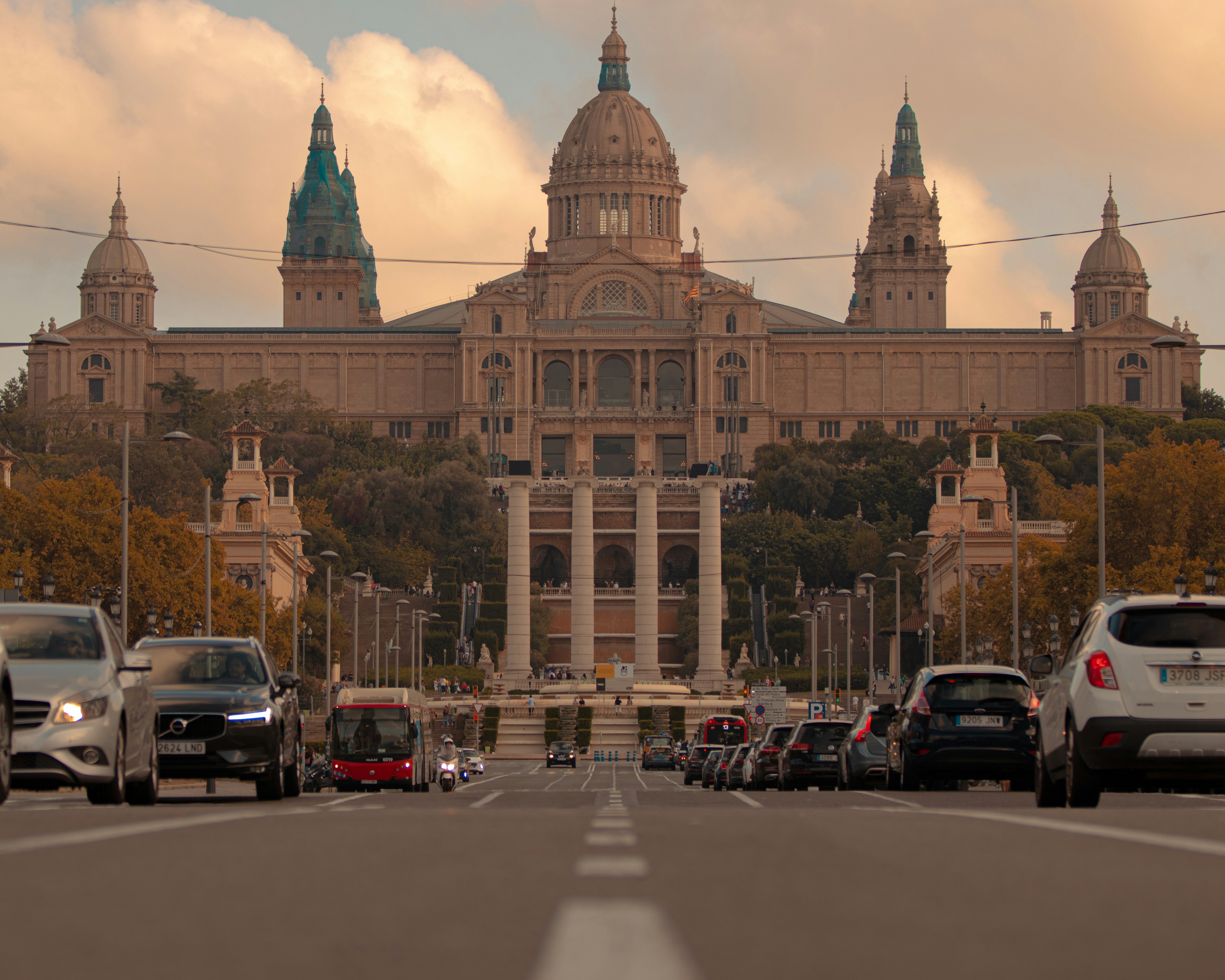 Symmetrical Facade: City Boulevard Leading to a Majestic Capitol
