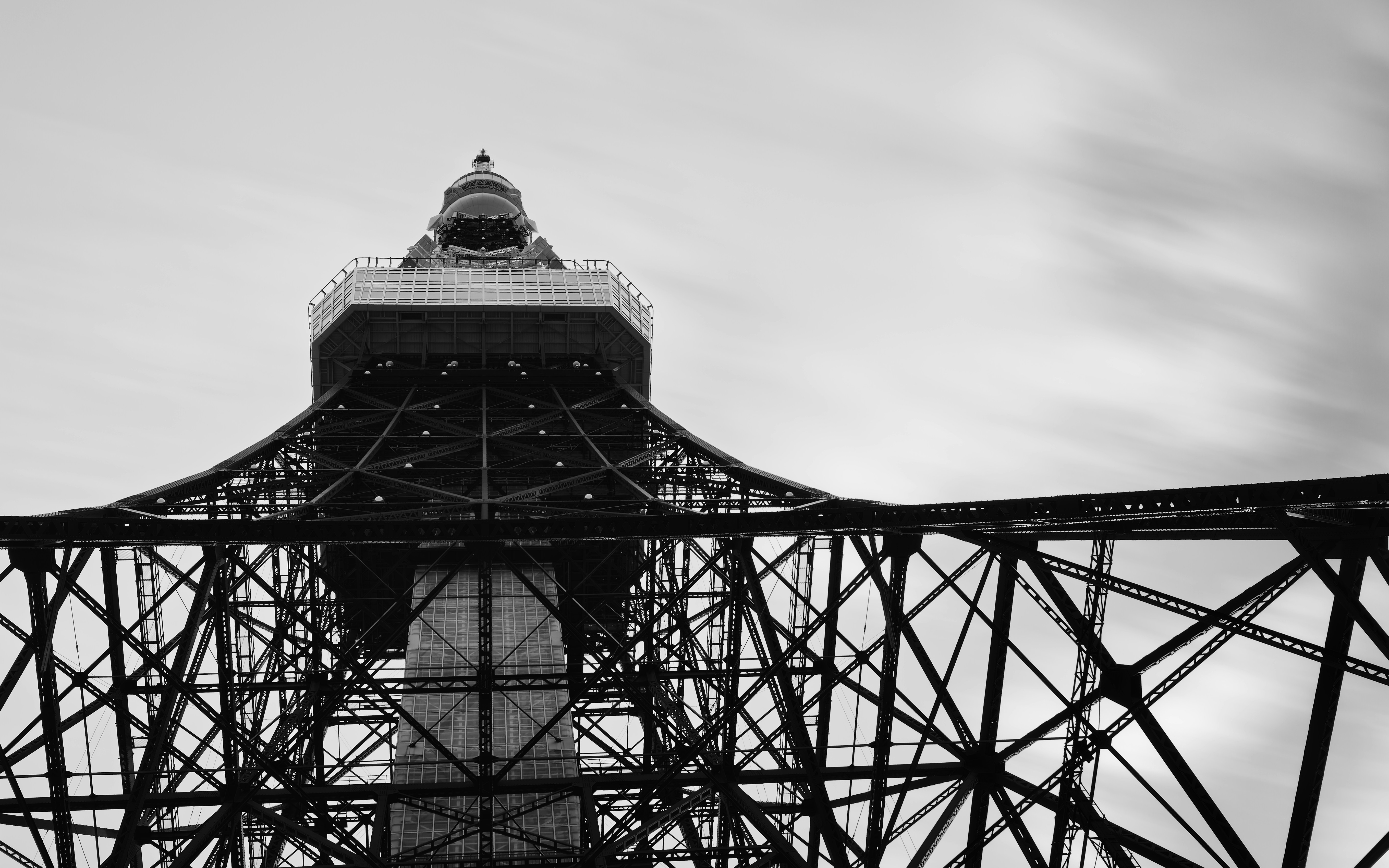 Crown of Steel: A Black-and-White Portrait of the Tower's Lattice Spire