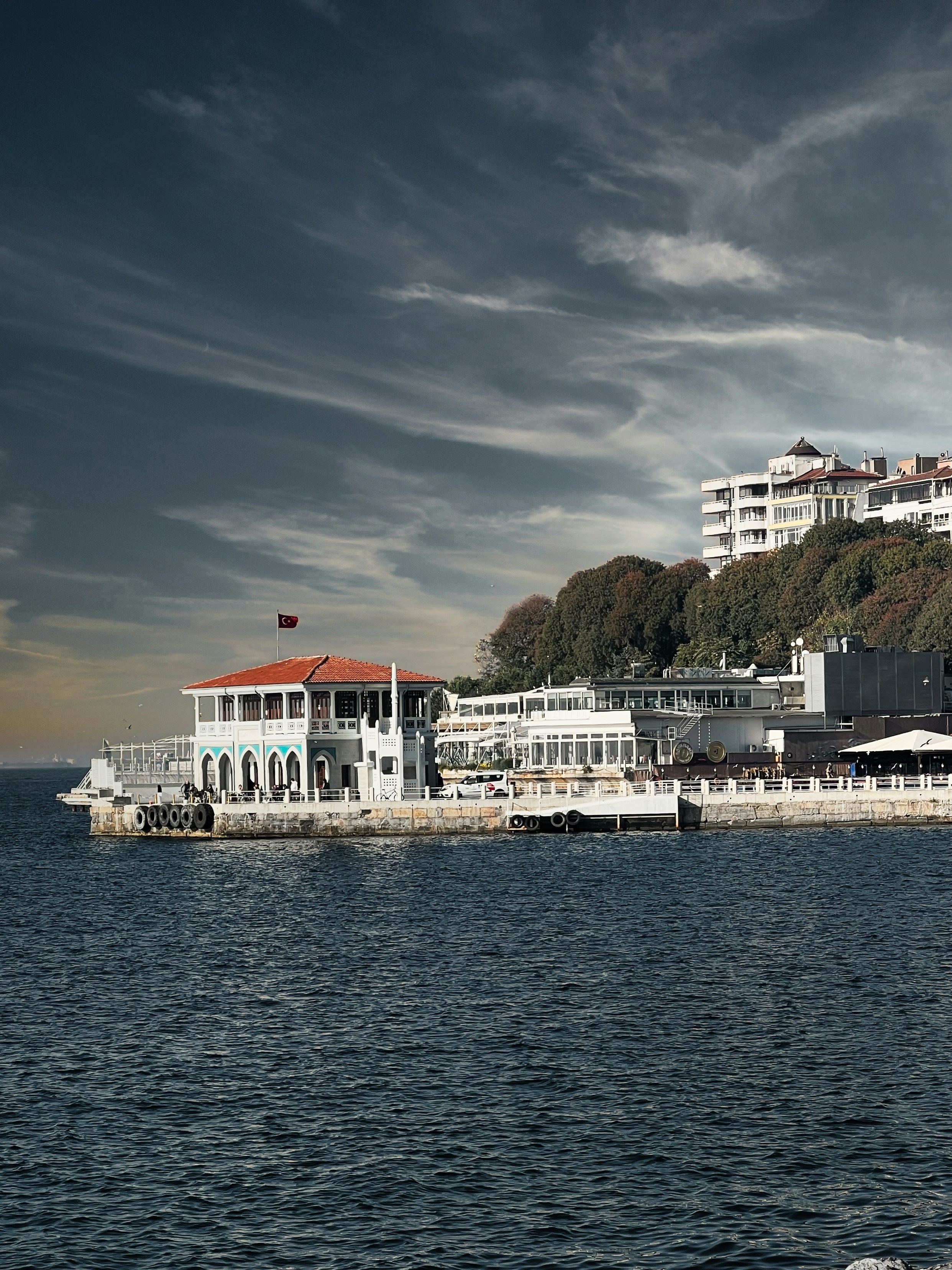 Photo by Esten Erbol with Apple iPhone 13 Pro Max