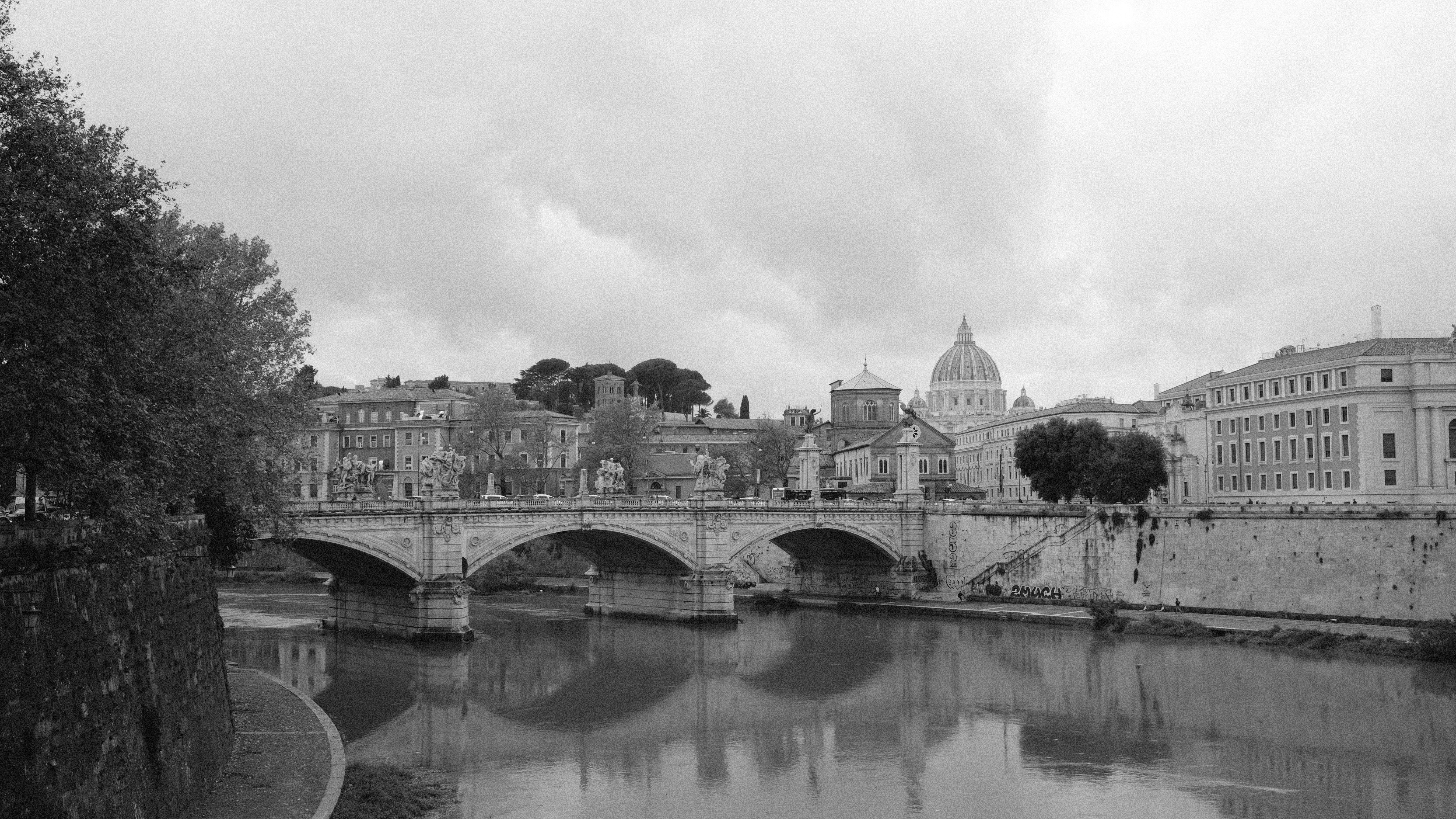 Photo by Christina Radevich with Fujifilm X100V