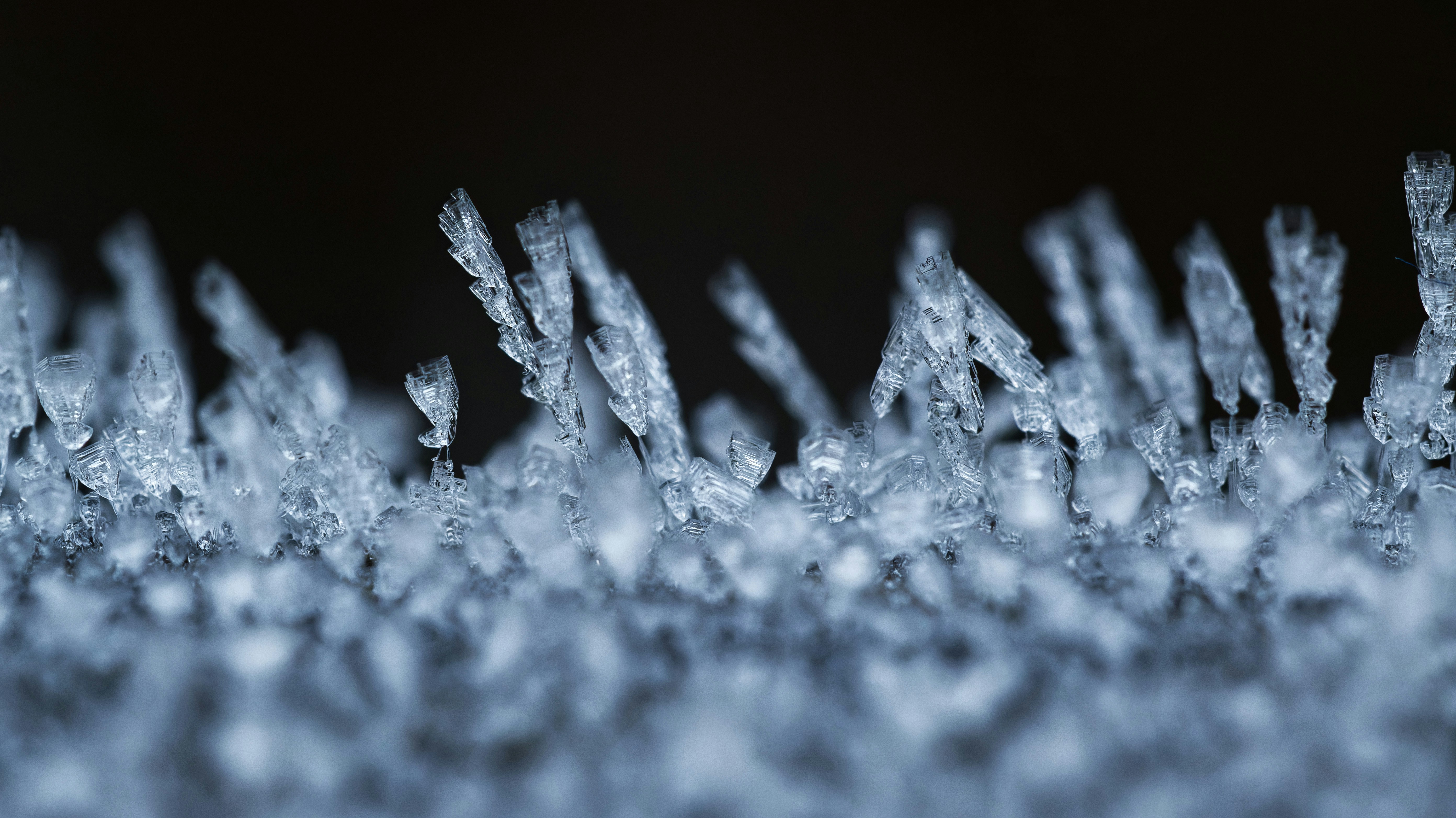 A close up of a bunch of ice crystals photo – Free Image on Unsplash