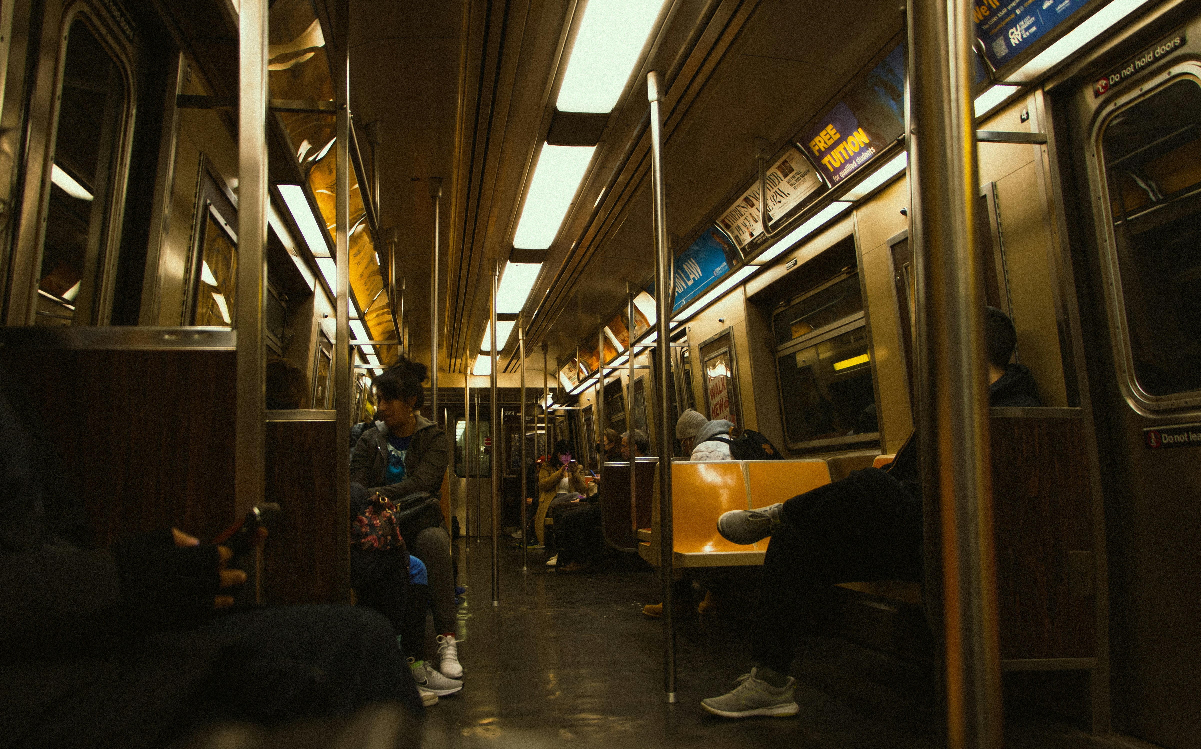 The scenic brown aesthetic of the daily NYC subway commute, Brooklyn