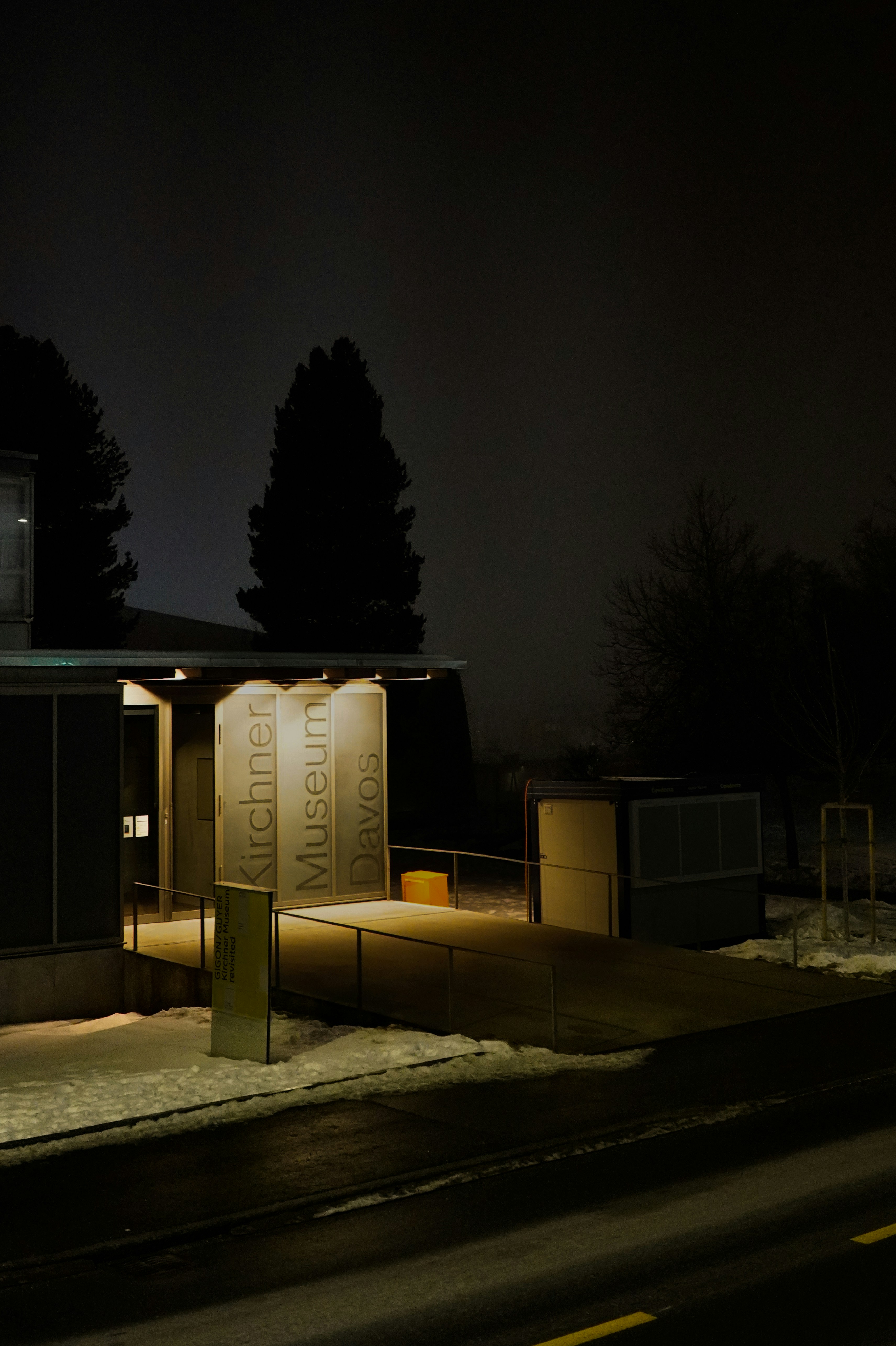 Photo by Darya Luganskaya with Sony Alpha 6400