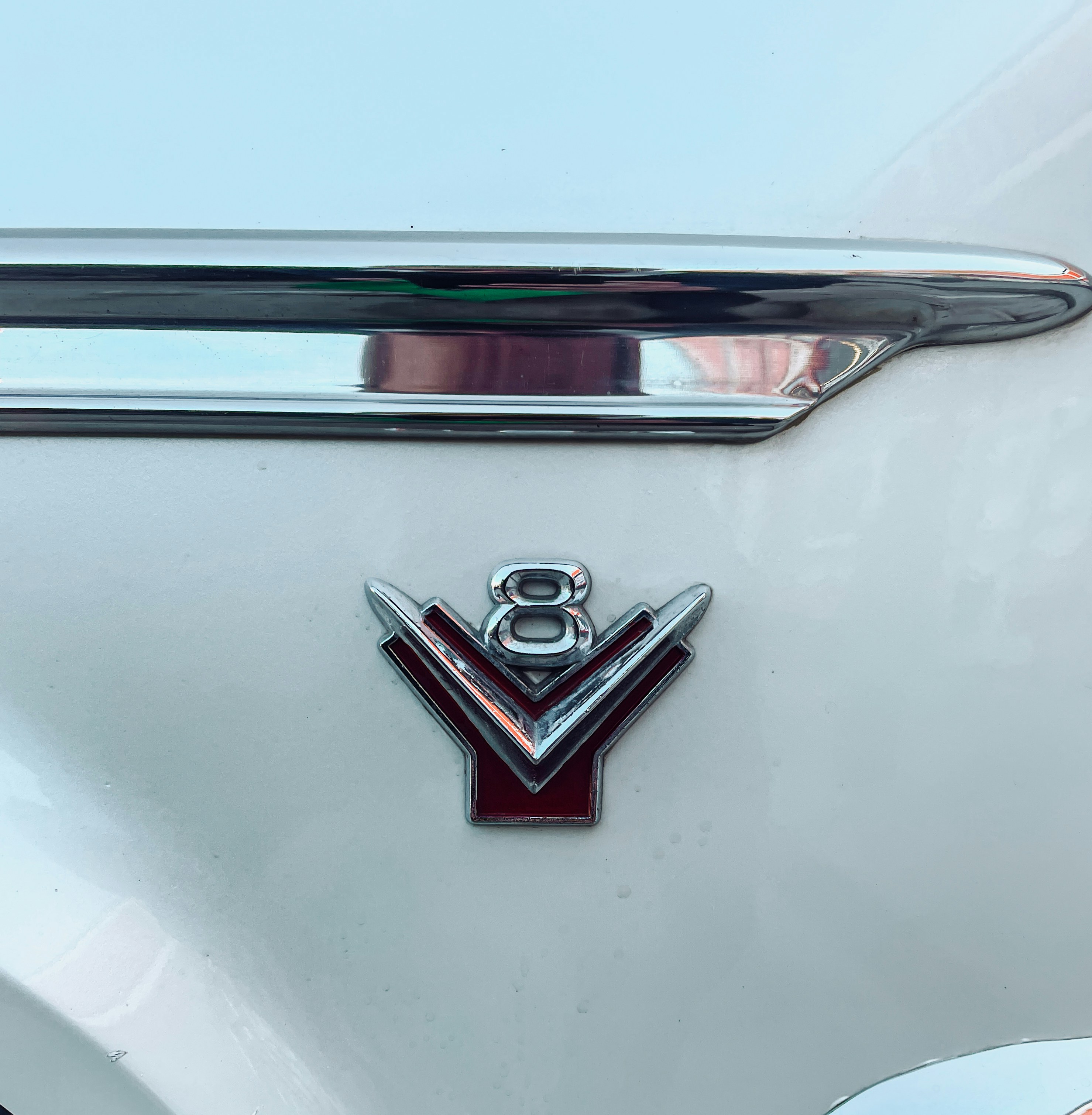 a close up of the emblem on a car