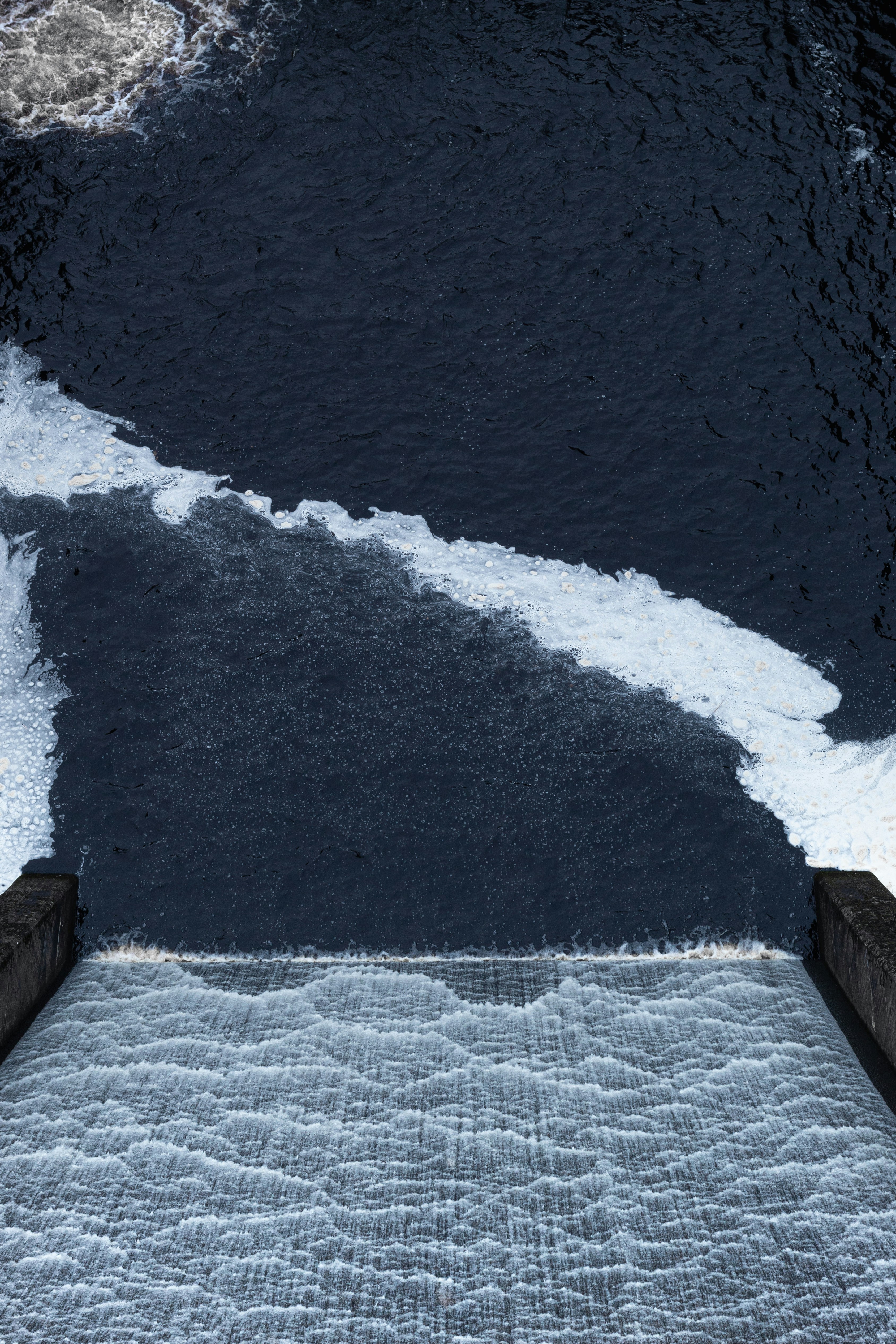 A view of the water from the top of a ramp photo – Free Uk Image on ...