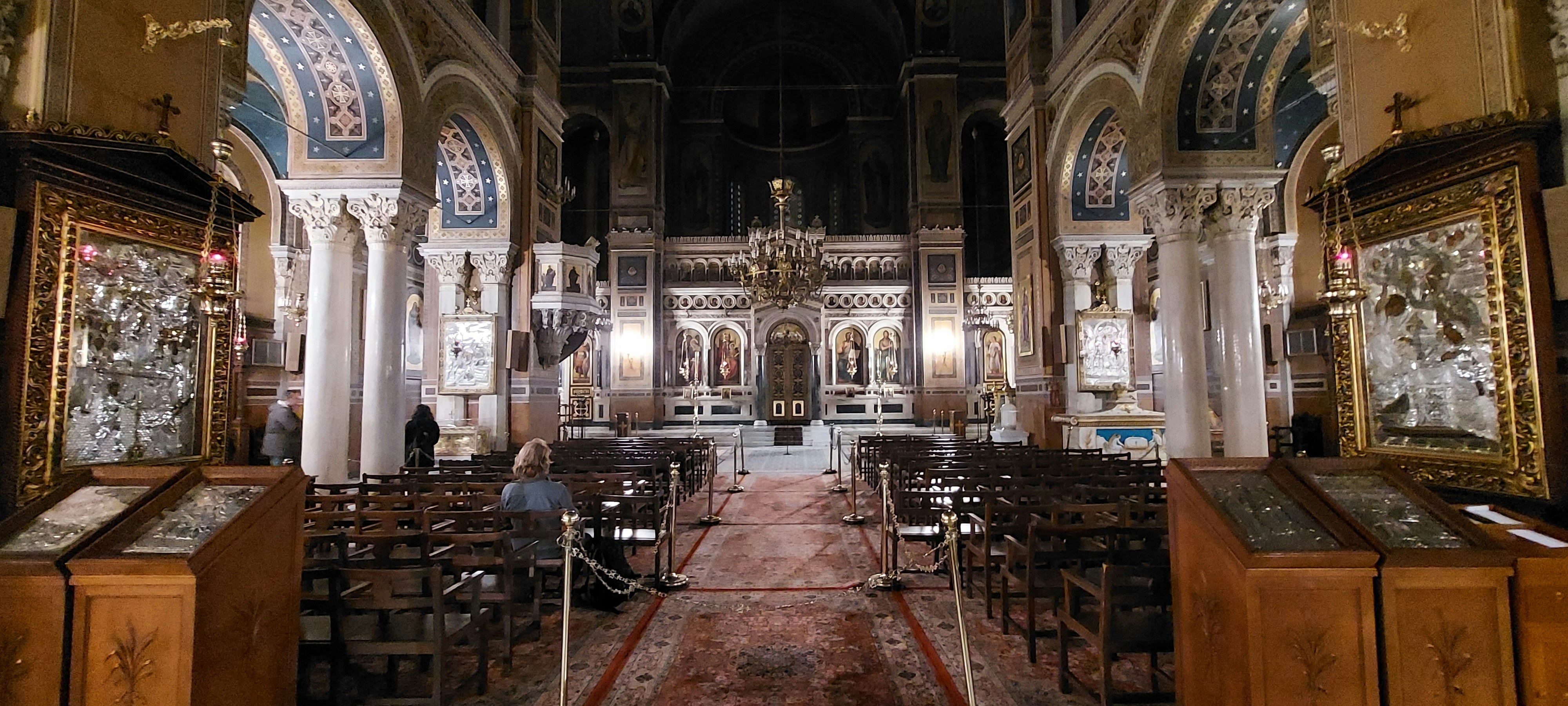 The inside of a church with pews and mirrors photo – Free Indoors Image ...