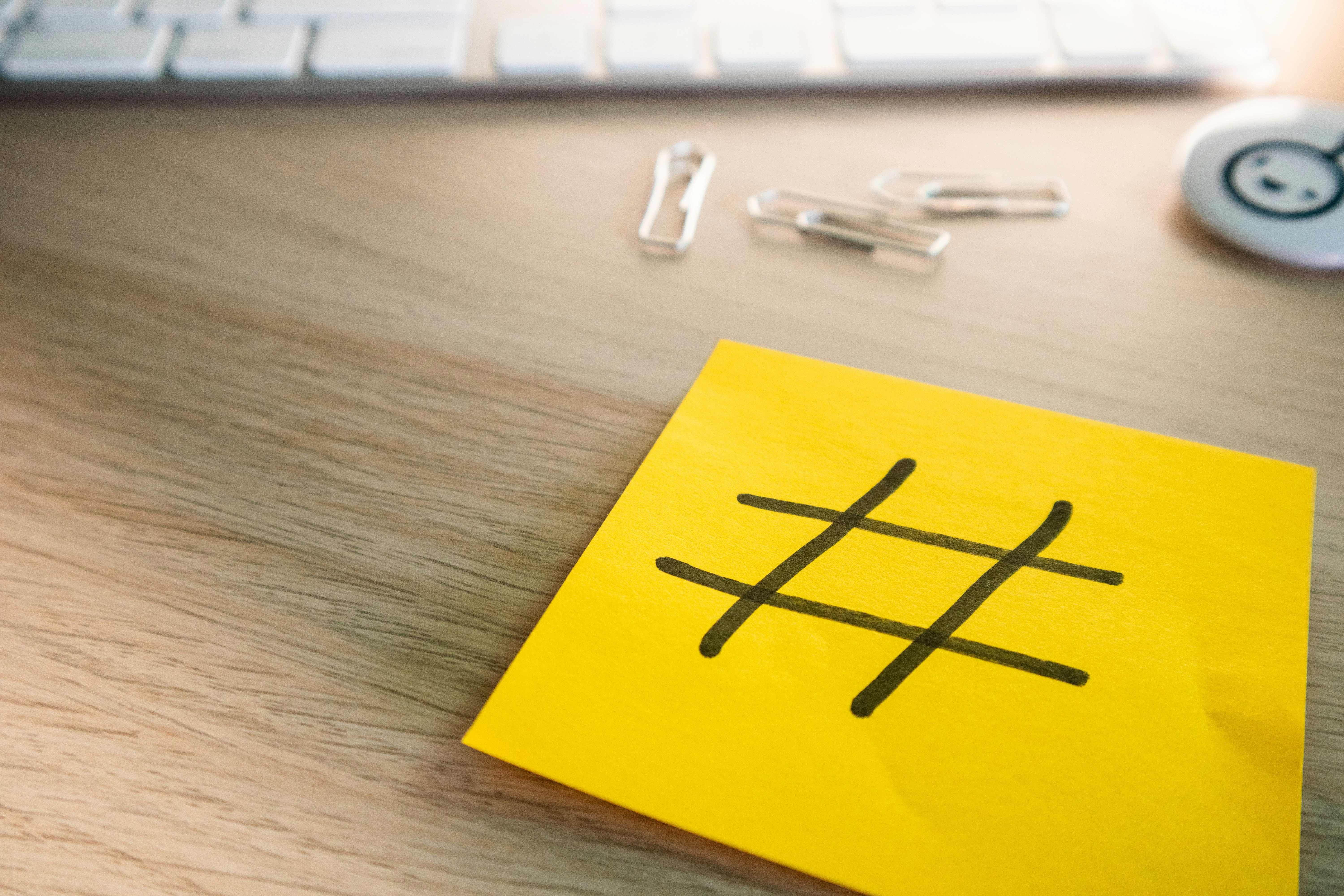 A piece of paper with a hash symbol on it photo – Free Post-it Image on ...