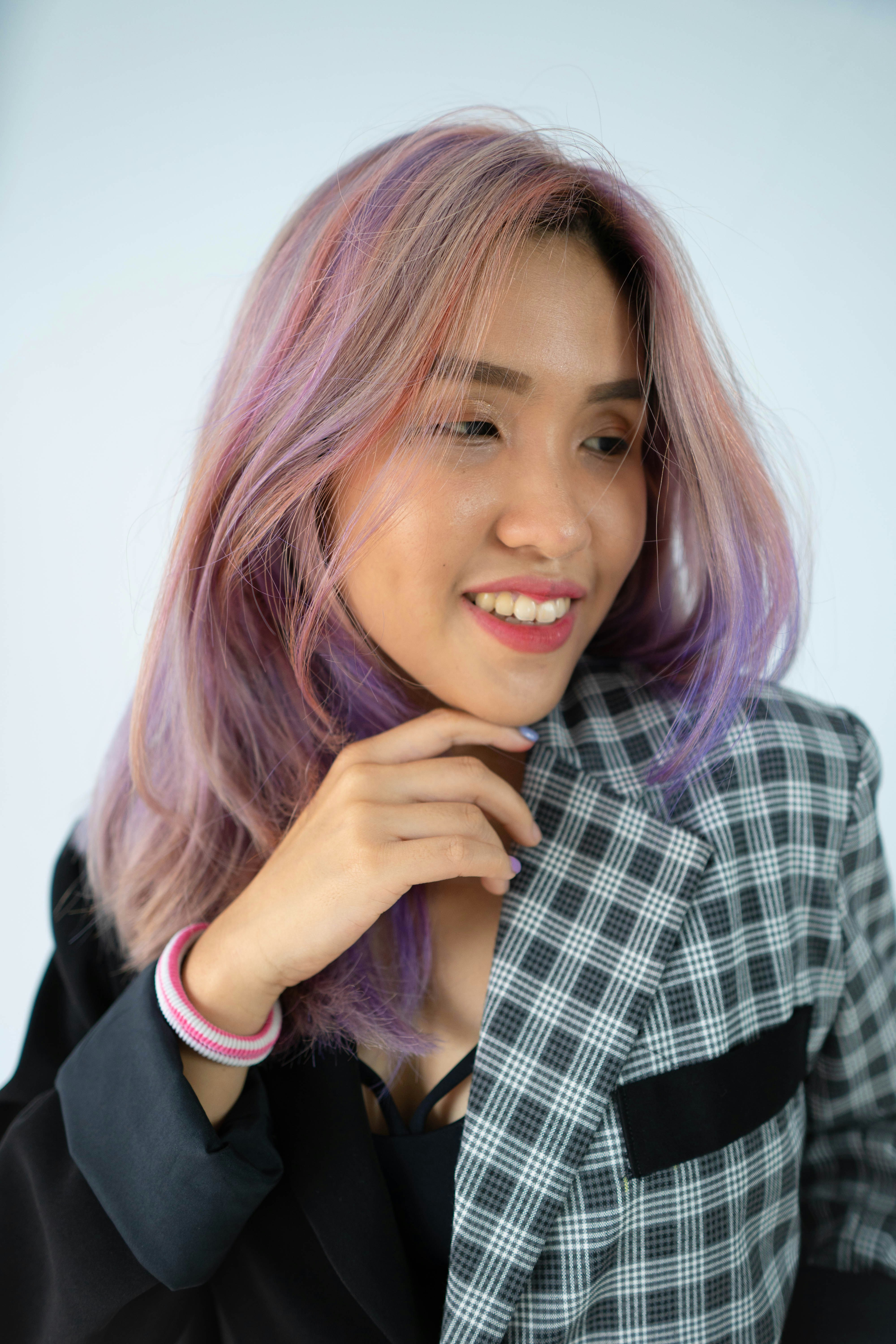 Pastel Portraits: A Quiet Study in Colorful Hair and Checkered Style