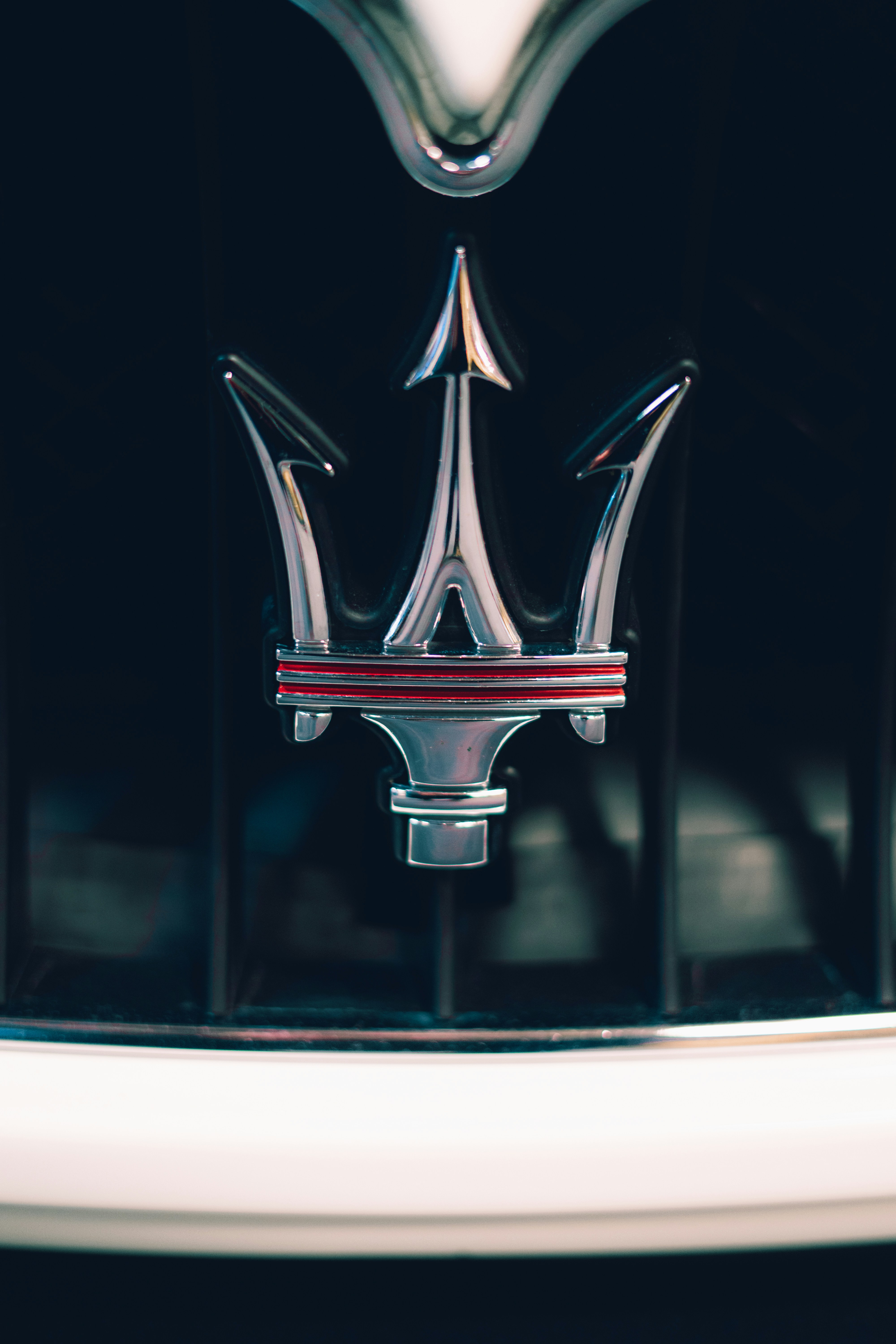 a close up of the emblem on a car