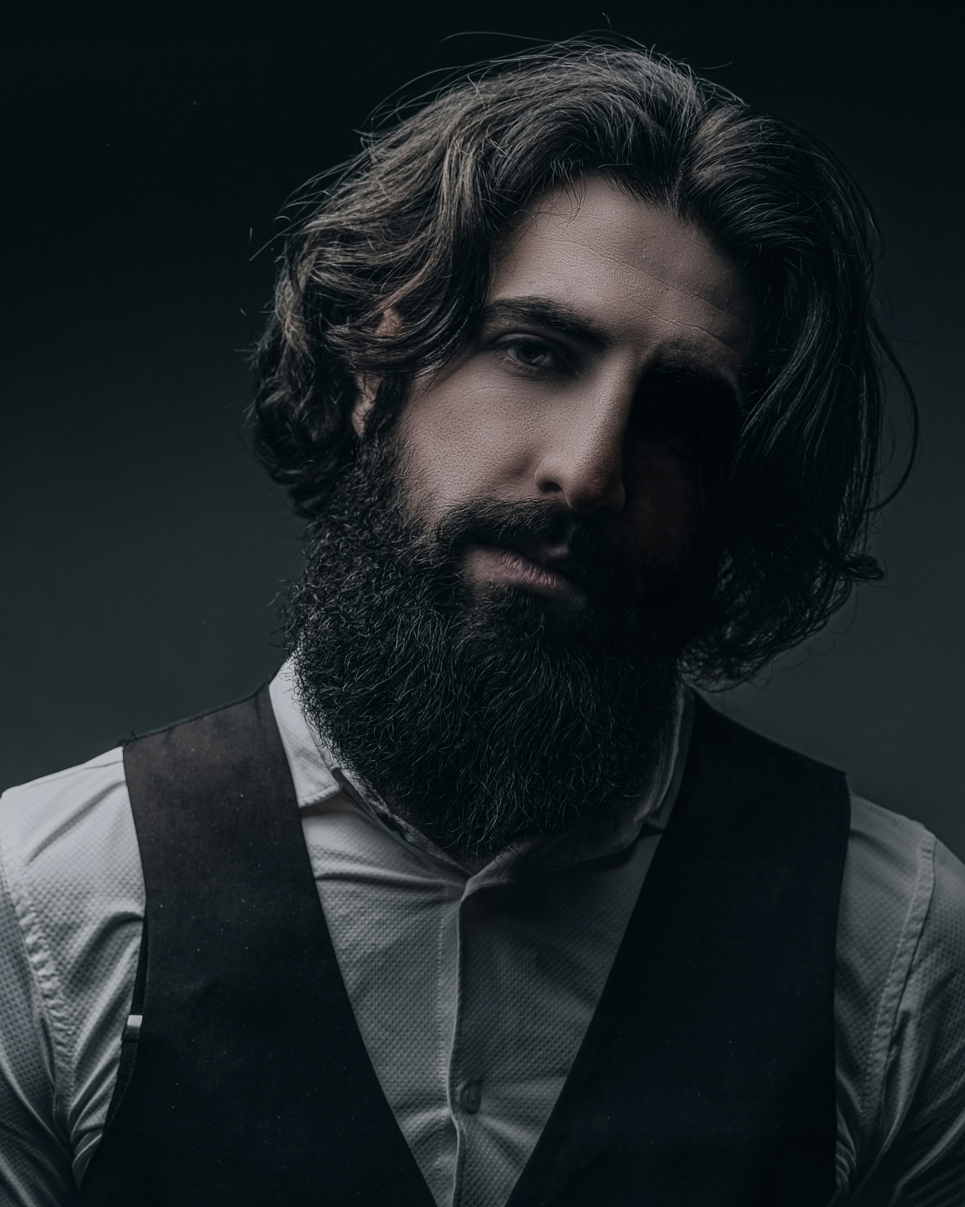 750+ Bearded Man Pictures | Download Free Images on Unsplash