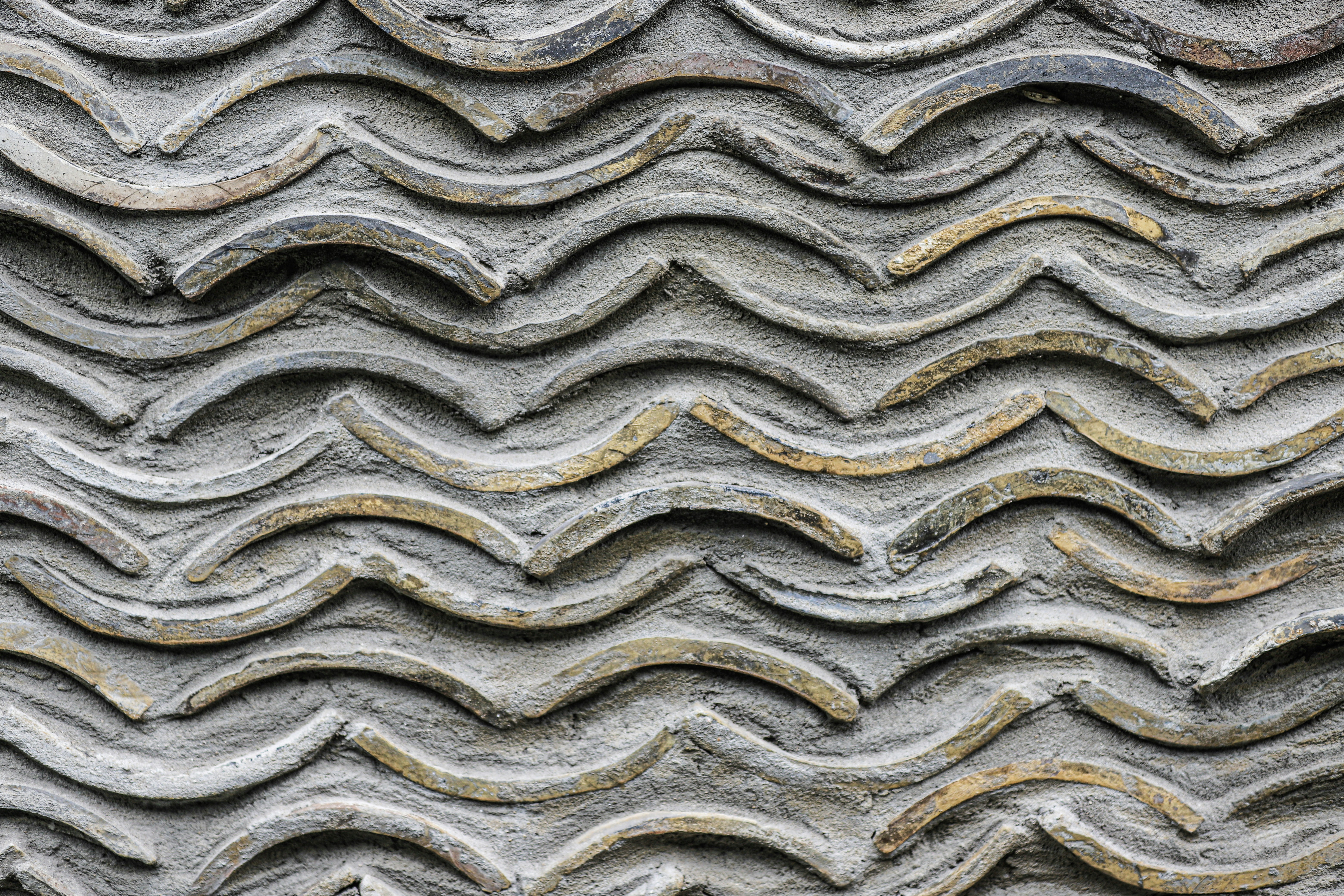 Interwoven Ridges: Macro Texture of Wavy Stone