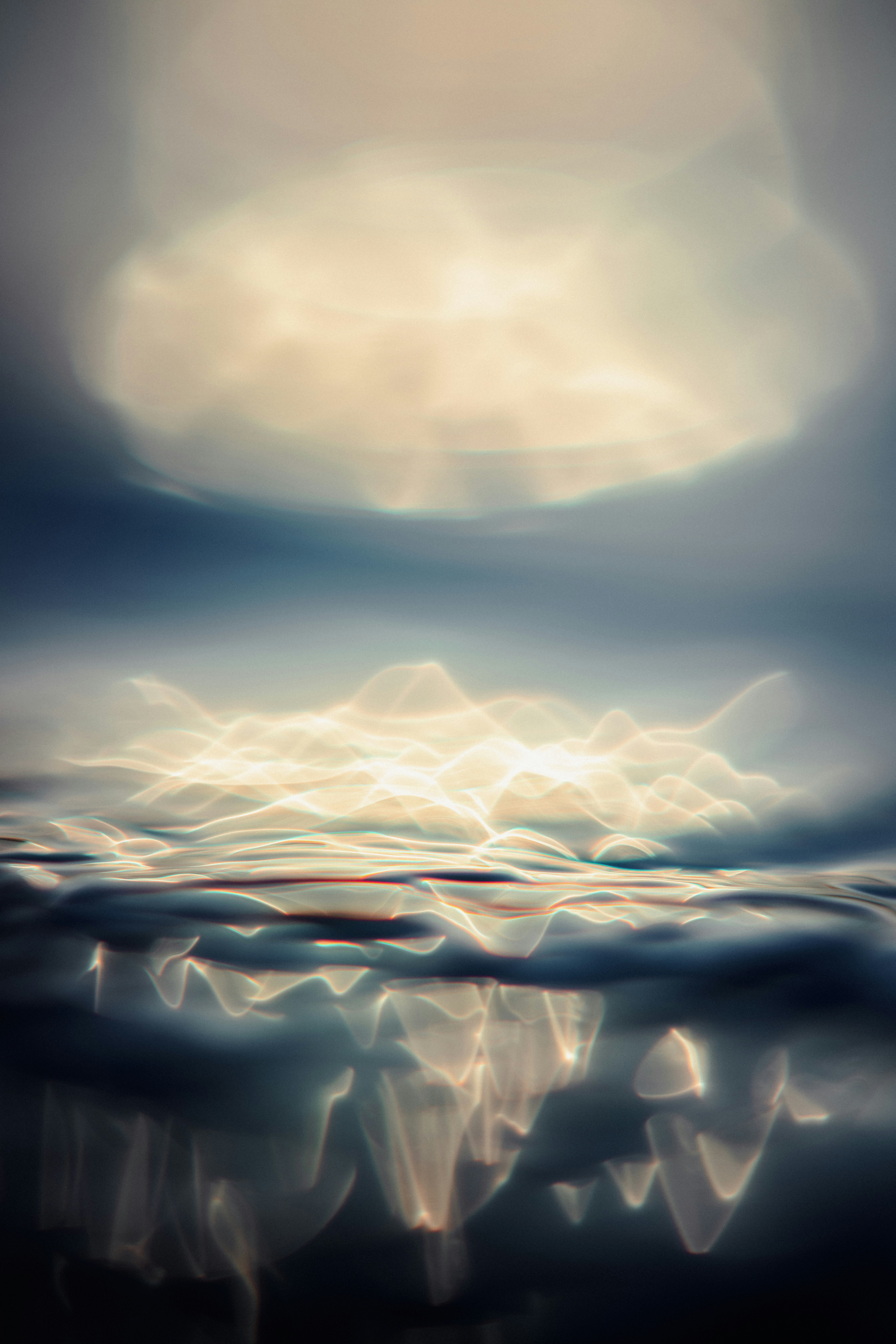 Moon-Glow over Ribboned Light on a Liquid Surface