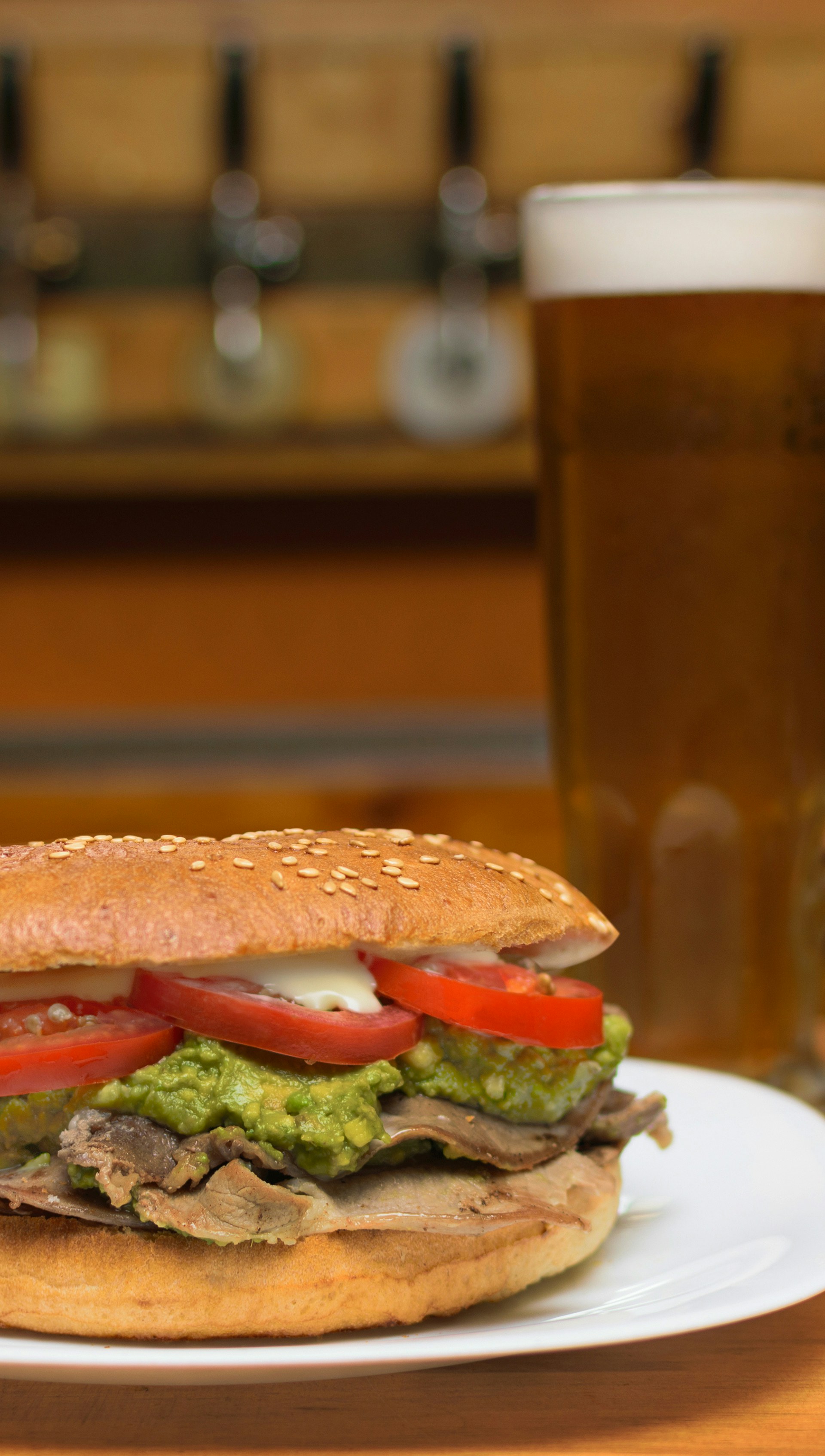 Gambar Burger Dan Bir | Unduh Gambar Gratis di Unsplash