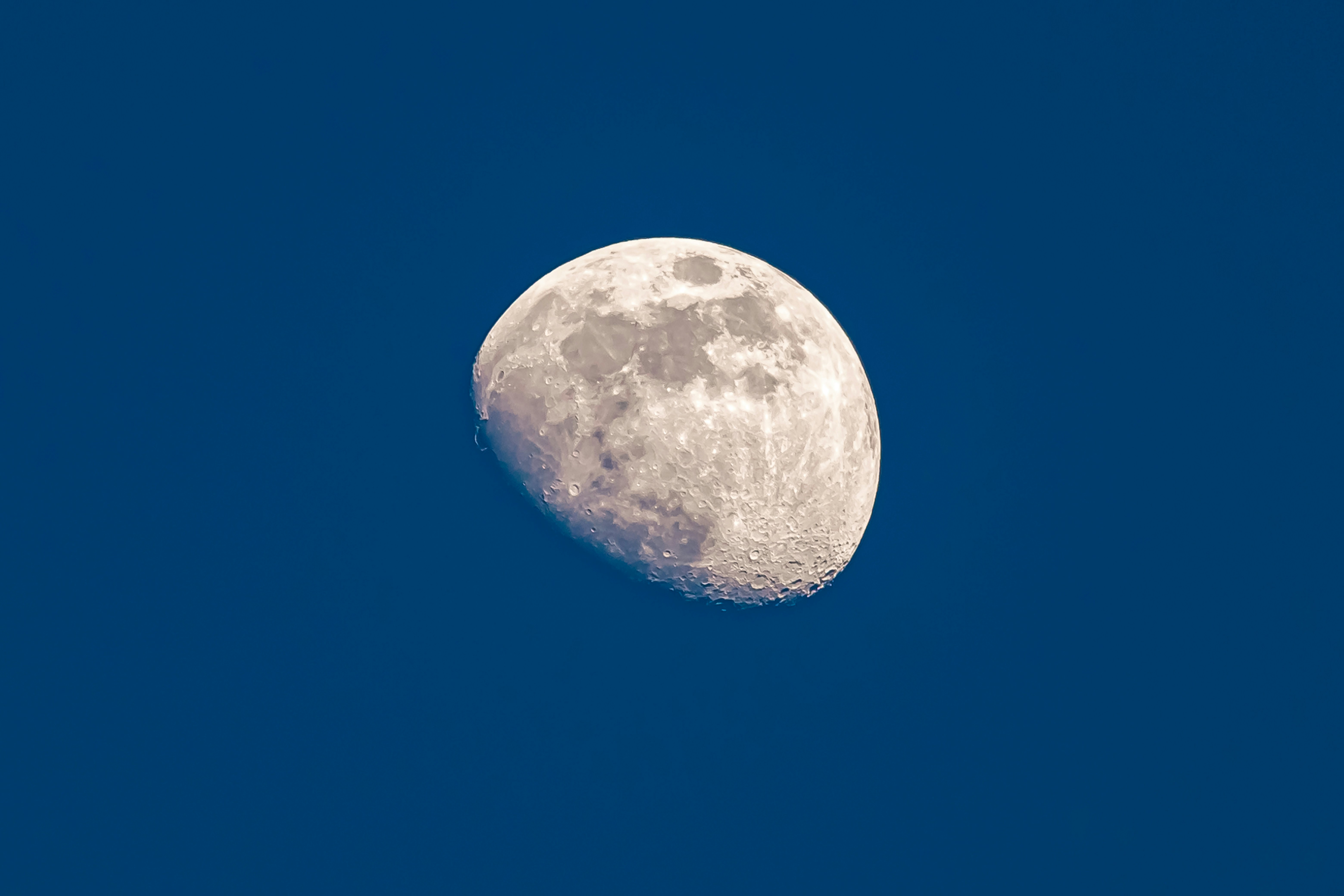 Big Moon on the blue sky