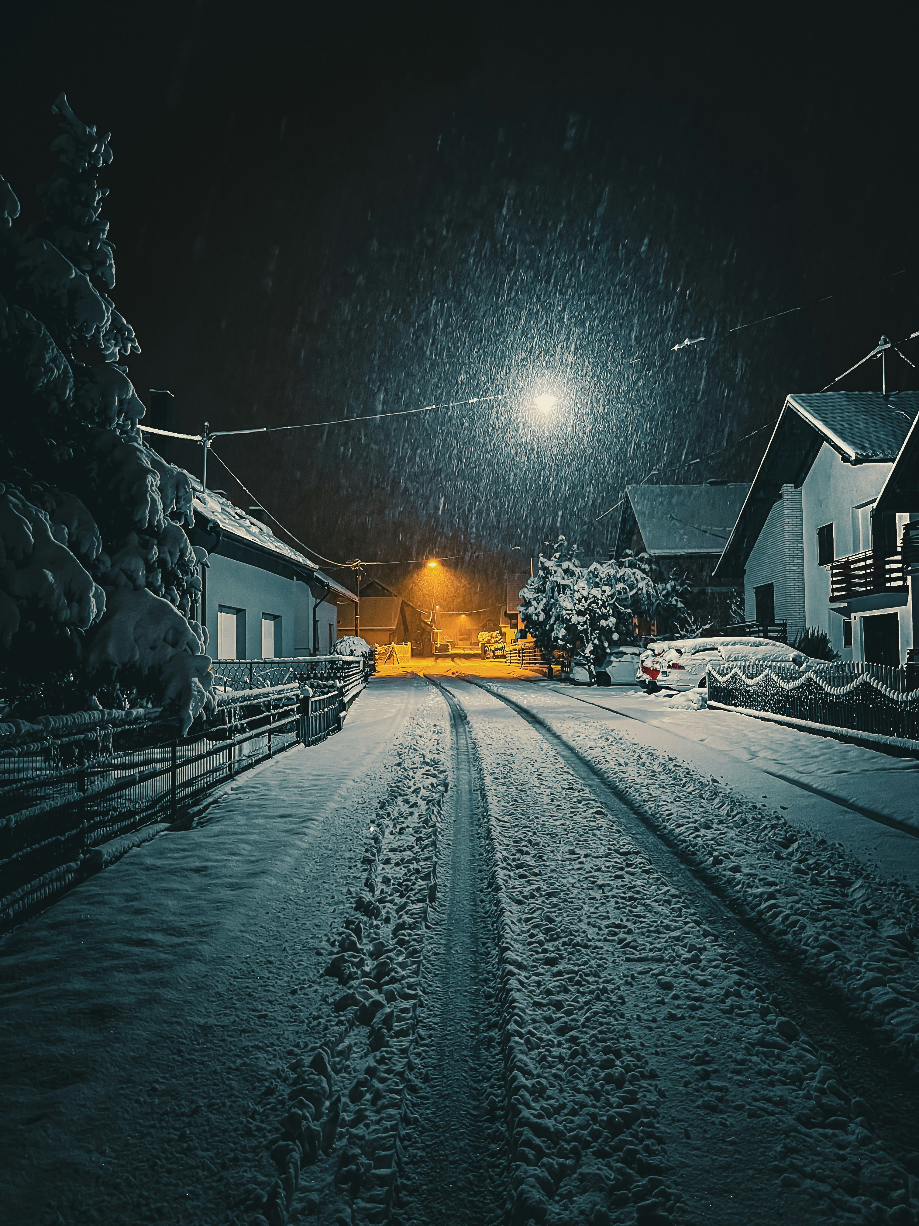 Photo by Igor Bumba with Apple iPhone 13 Pro