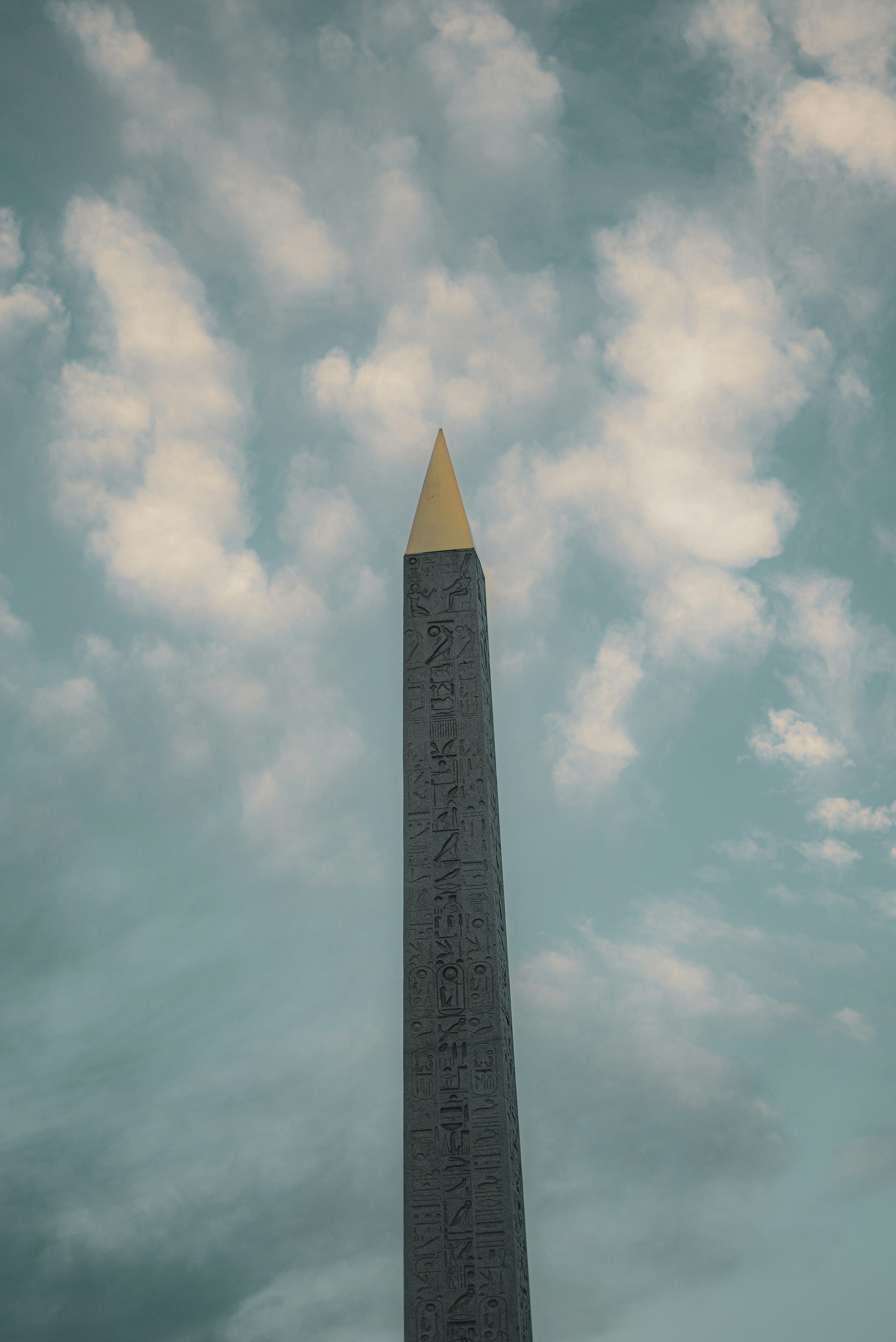 A tall obelisk in front of a cloudy sky photo – Free Monument Image on ...