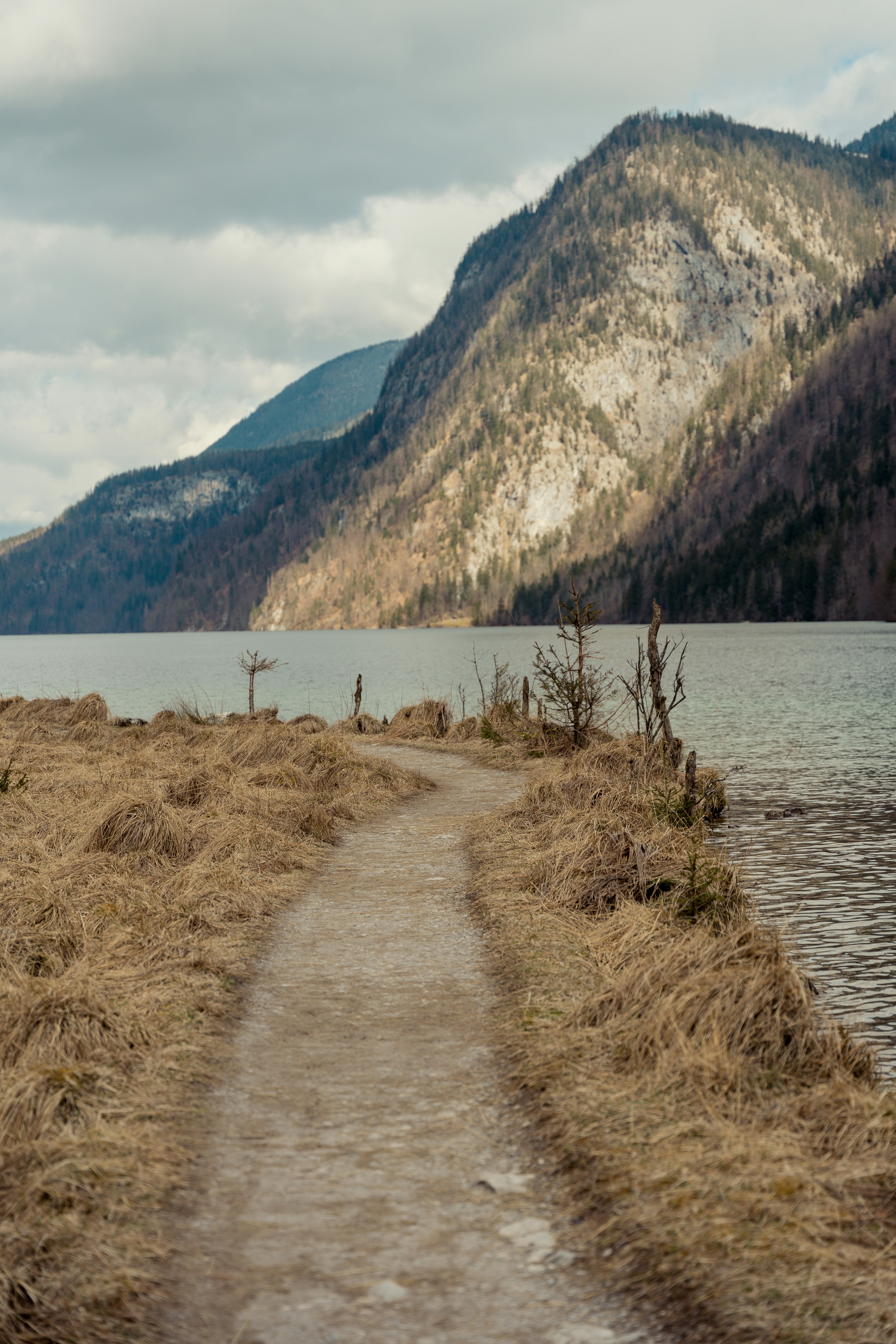 Lac Clear Photos | Télécharger des images gratuites sur Unsplash