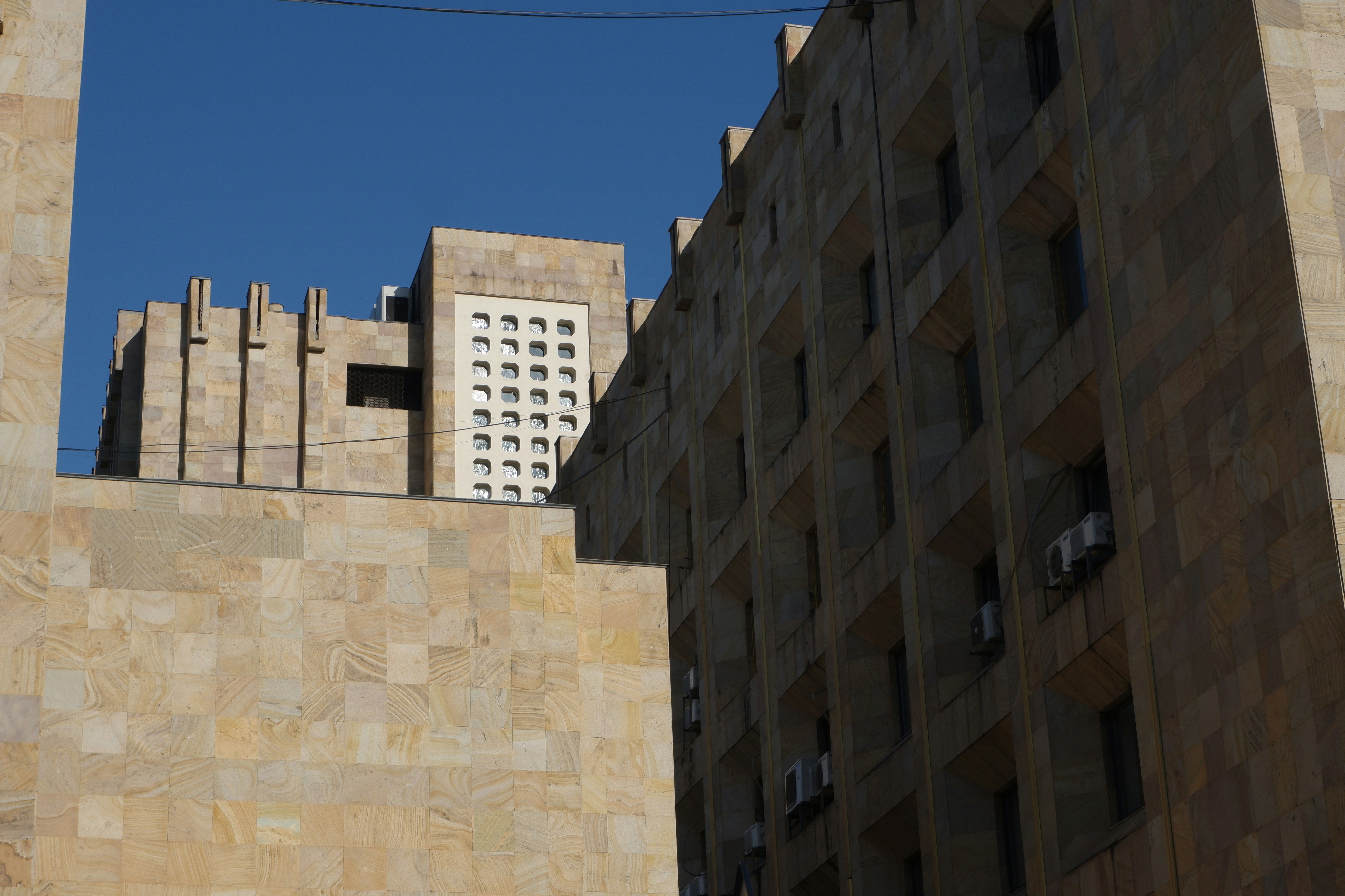 Photo by Daniil Zameshaev with Fujifilm X-T100