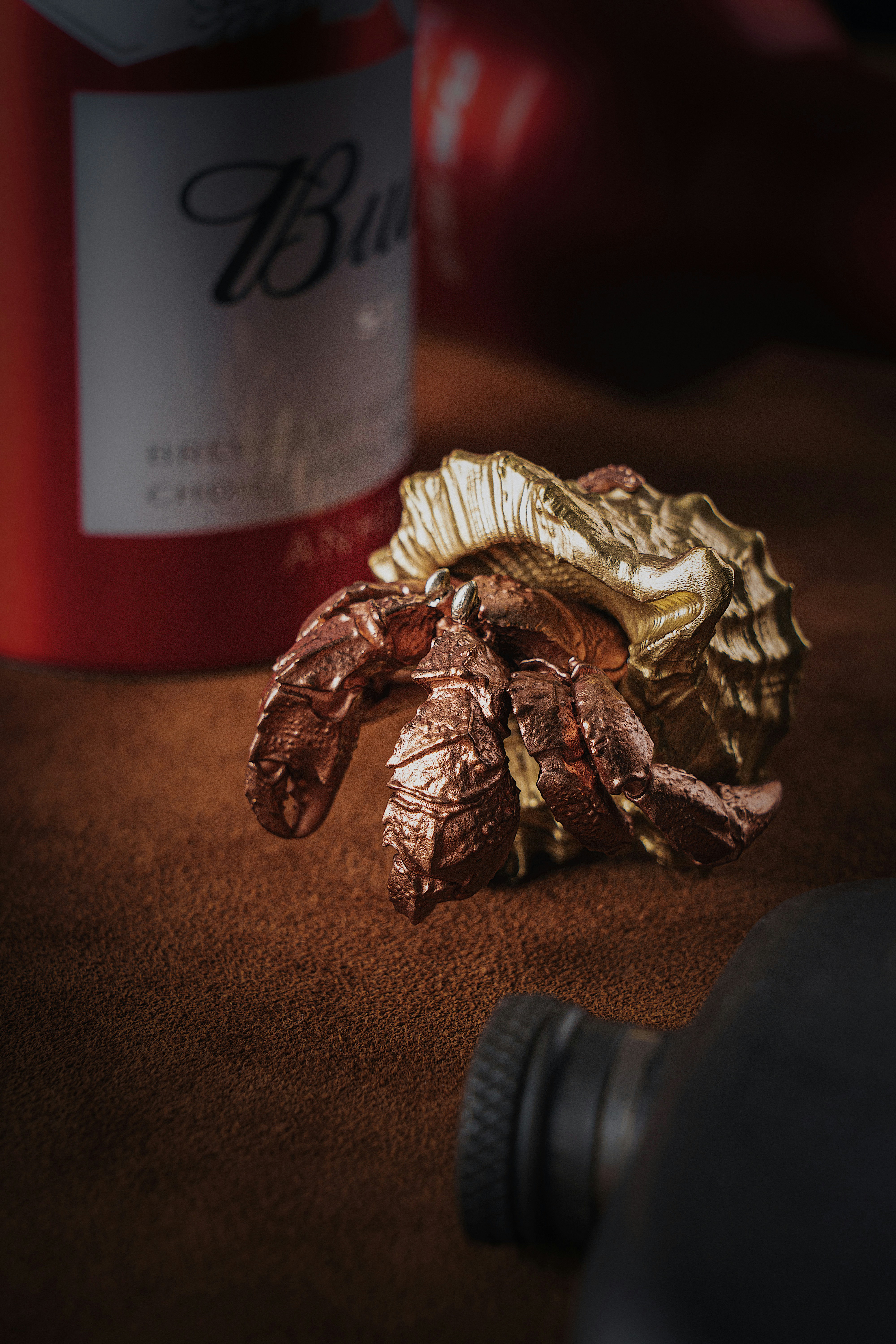 A close up of a metal object on a table photo – Free Food Image on Unsplash