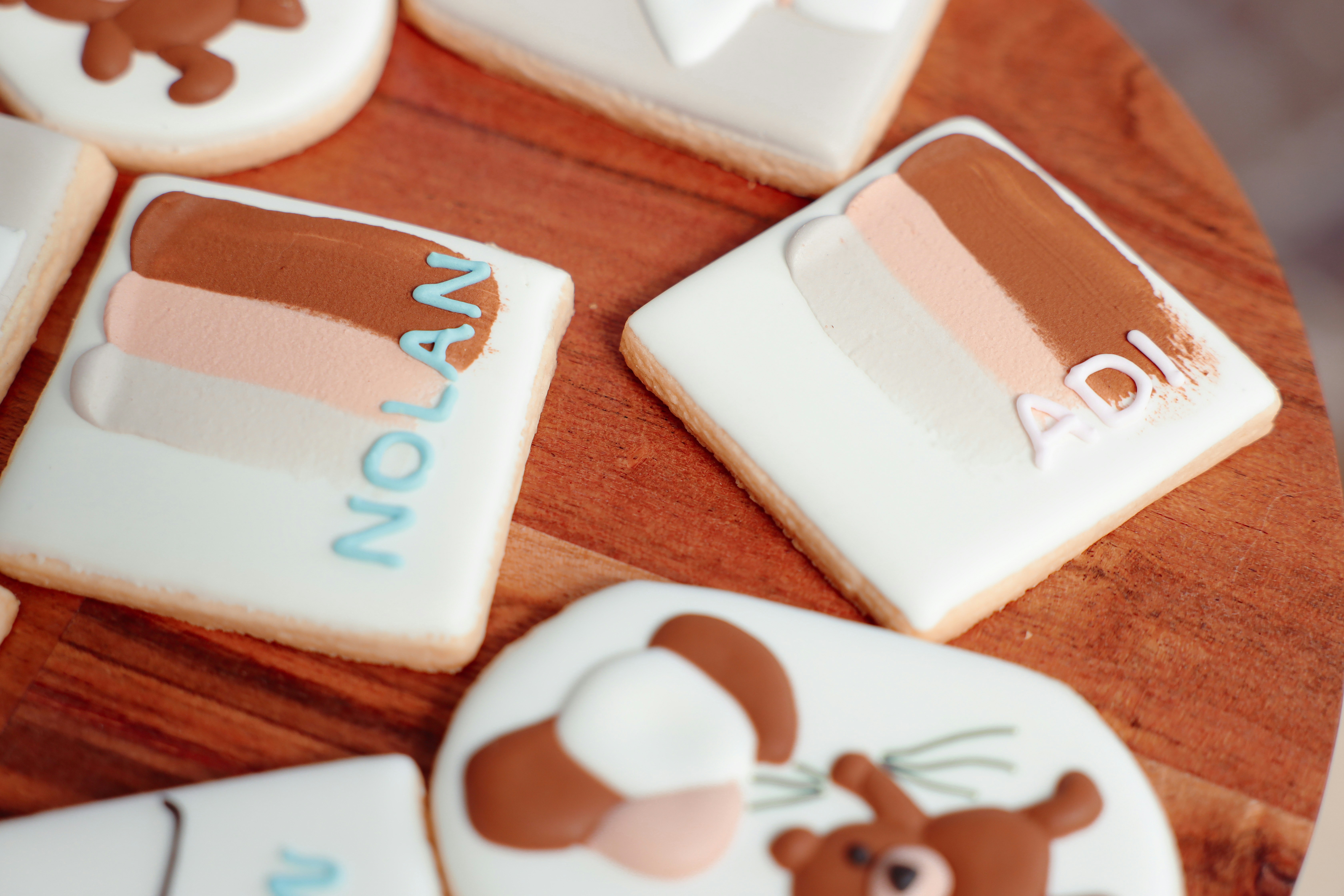 A close up of a plate of decorated cookies photo – Free Text Image on ...