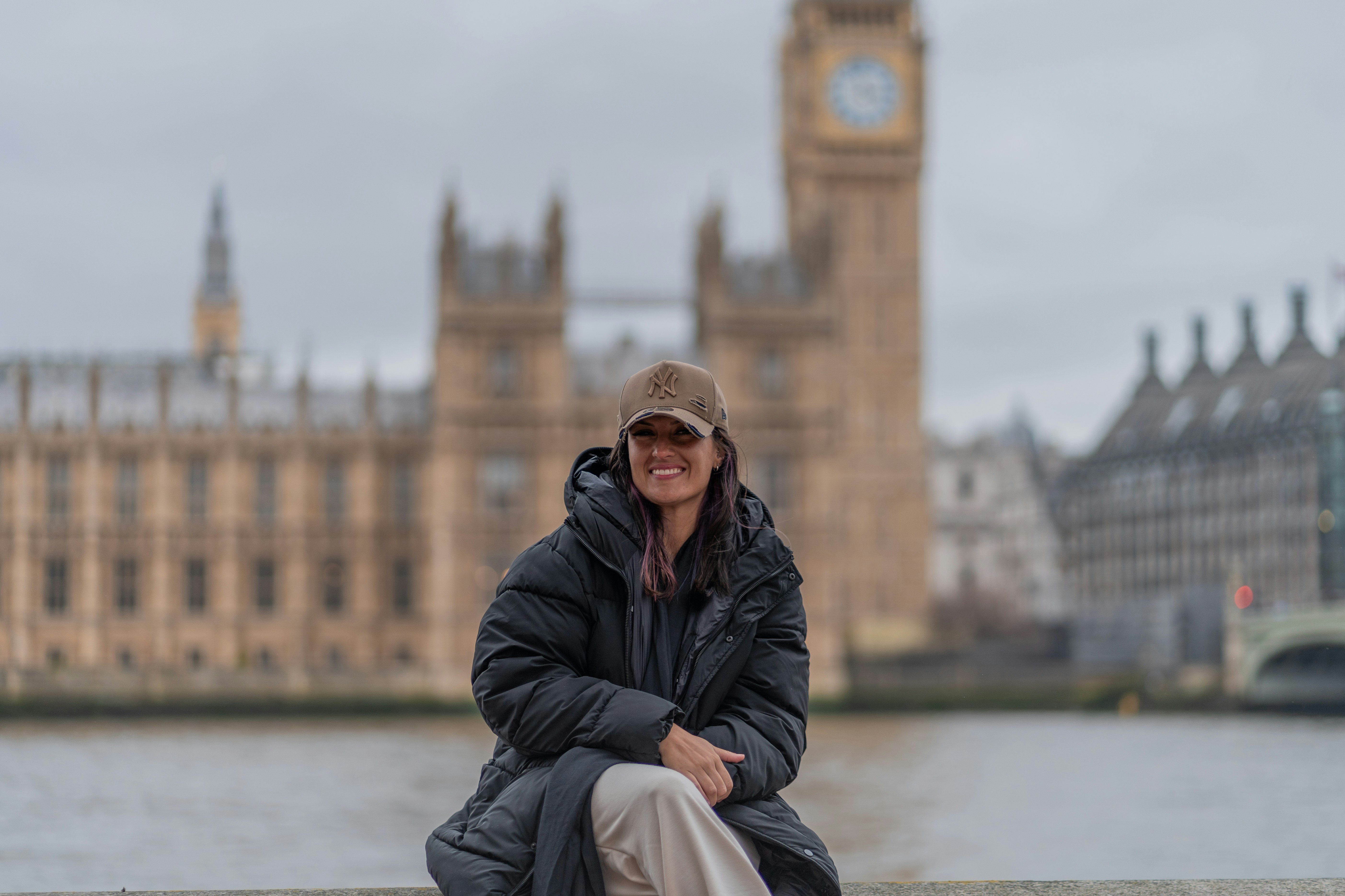 Portrait by the Thames: A Cozy Moment with Big Ben in the Background