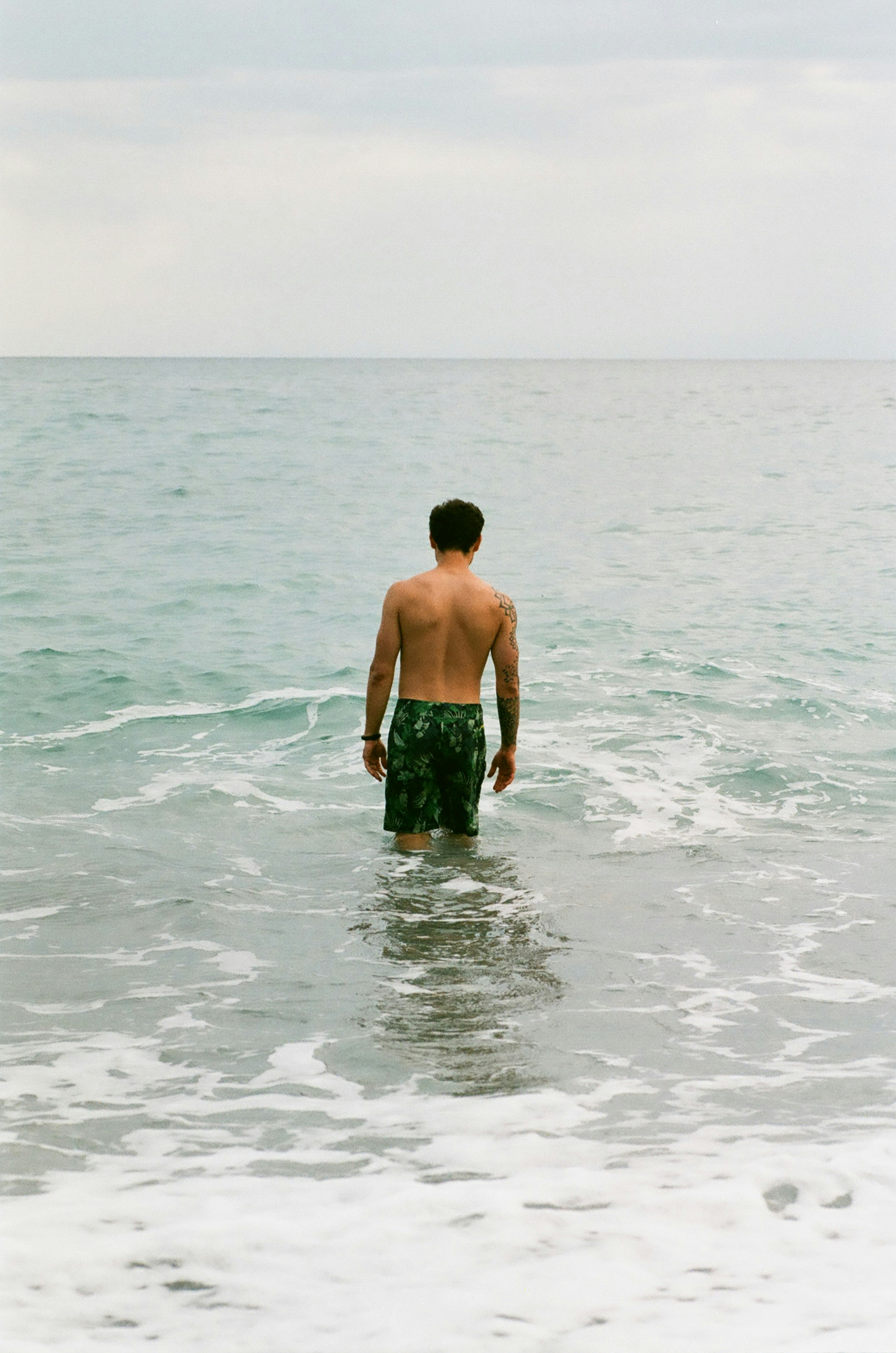 Swimming Man Pictures | Download Free Images on Unsplash