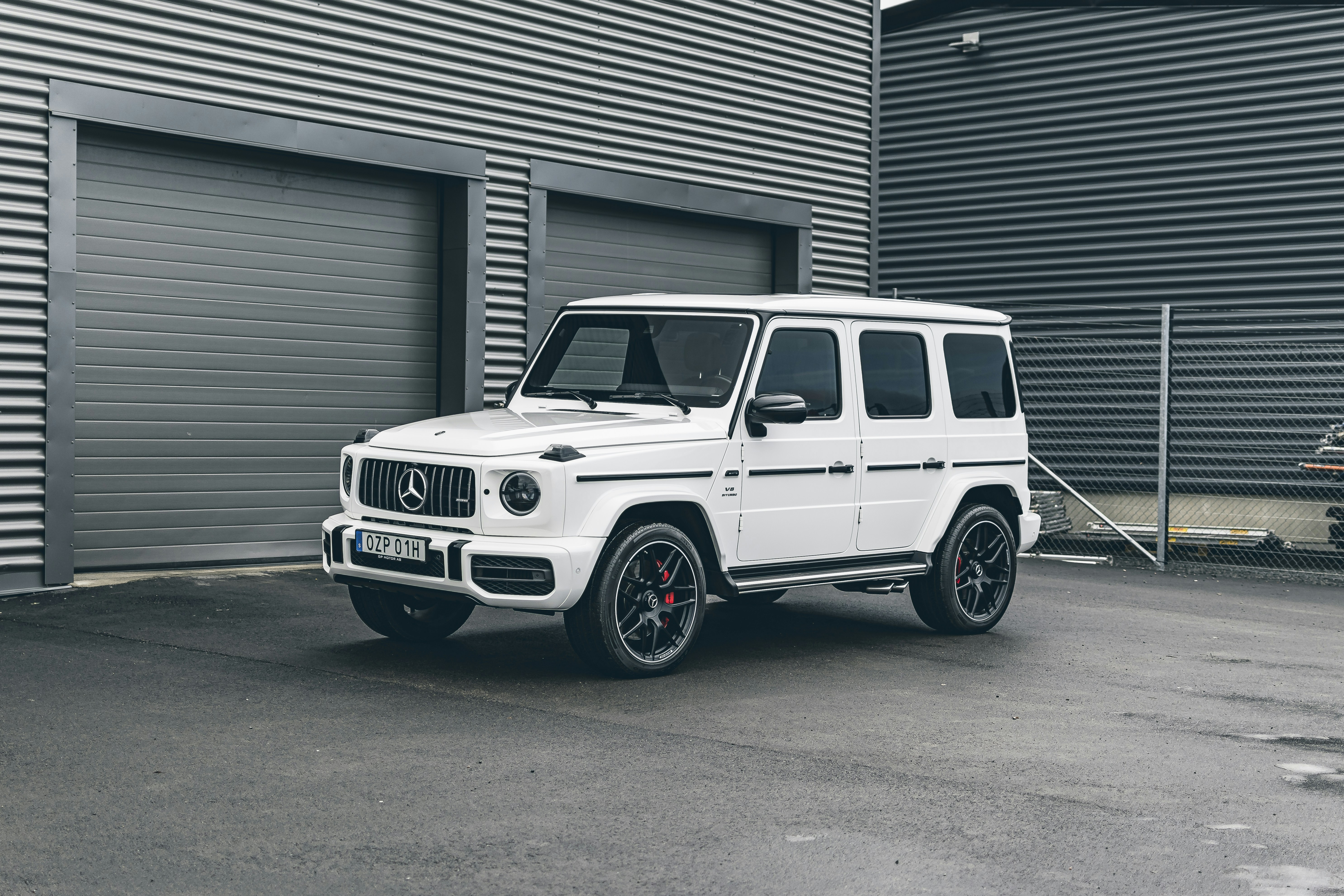 A white mercedes benz benz benz benz benz benz benz benz benz benz benz ...