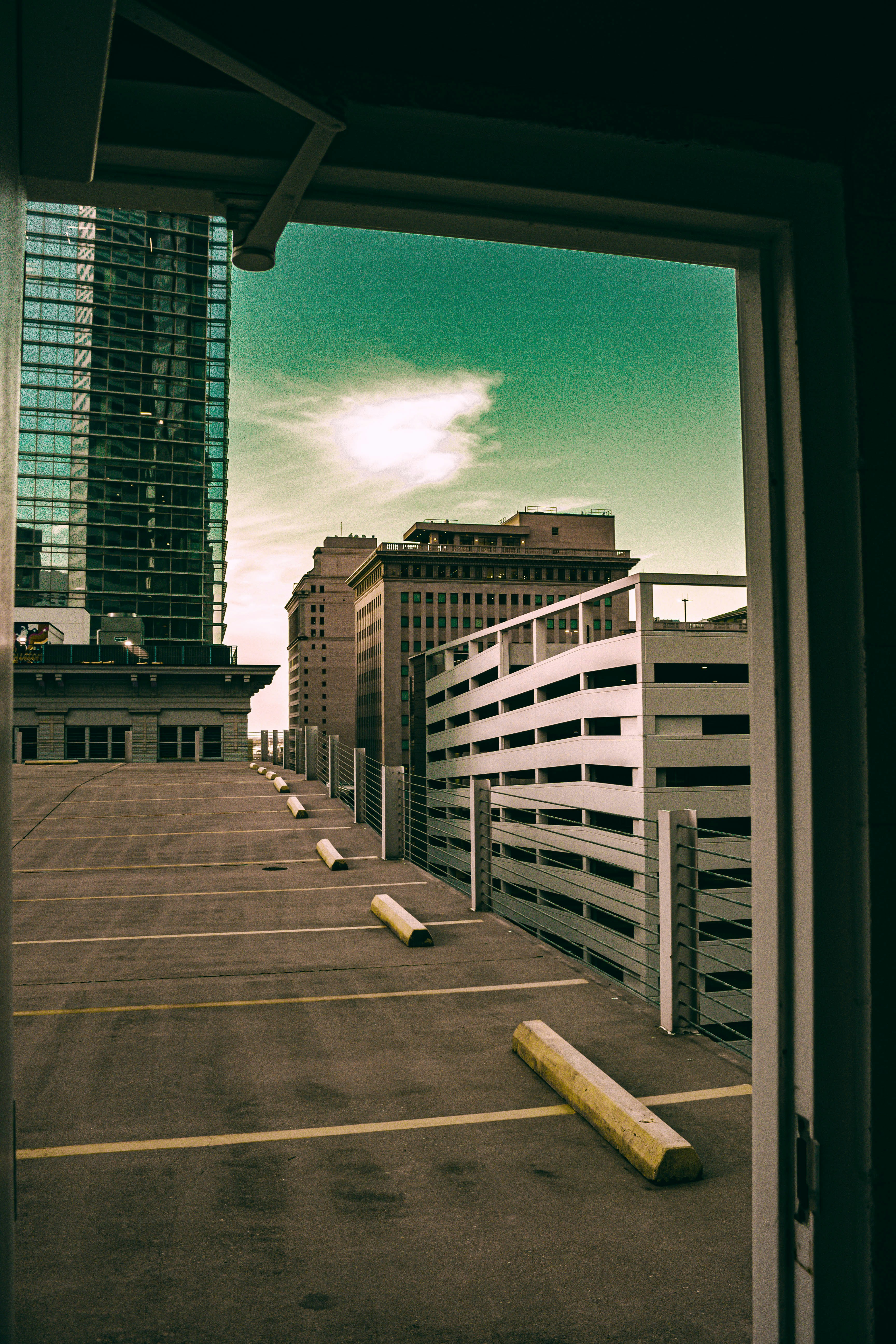 Urban Rooftop Vista: Framing the Gap Between Towers