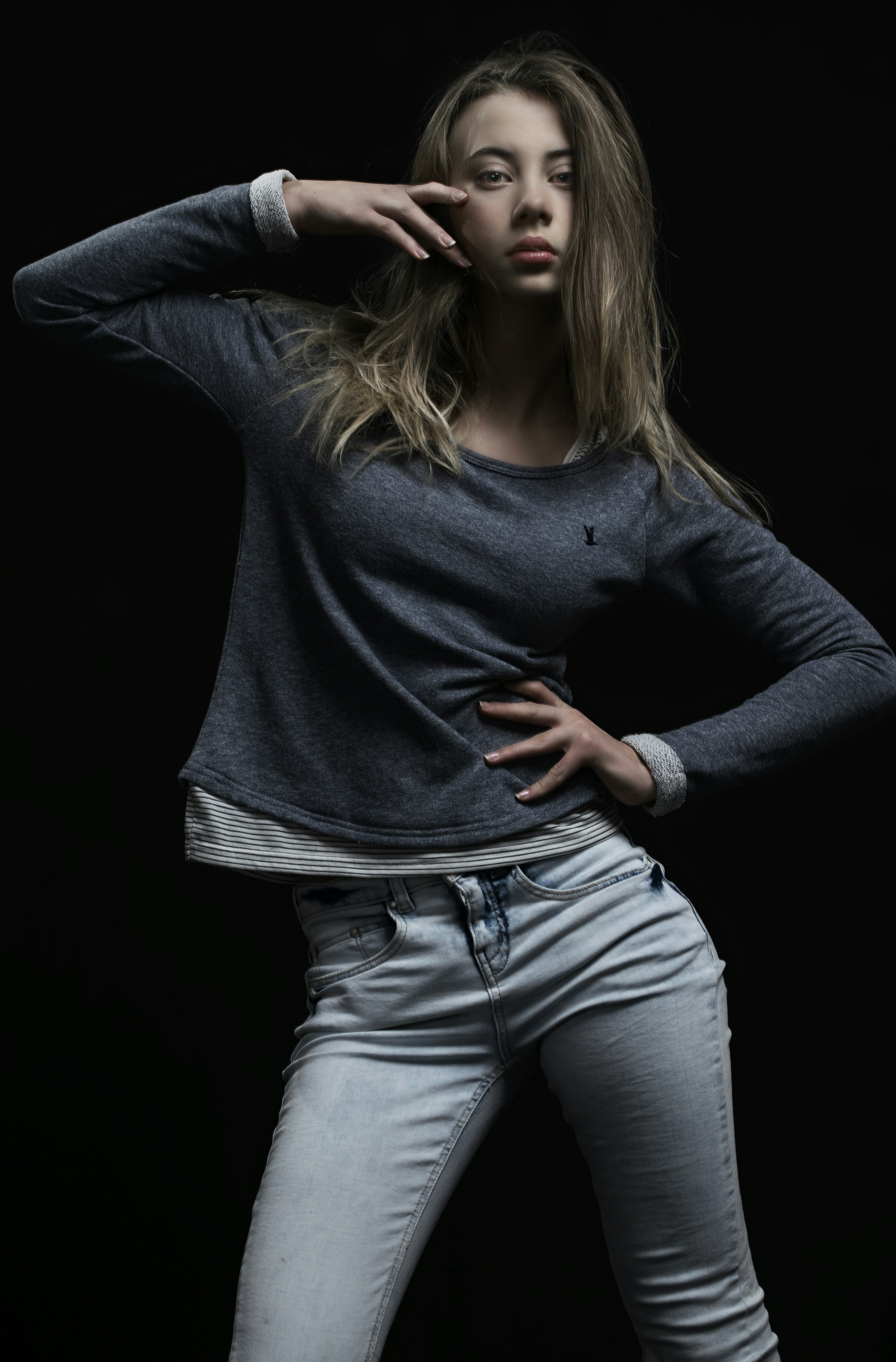 Ultra Model Preteen Pictures | Download Free Images on Unsplash