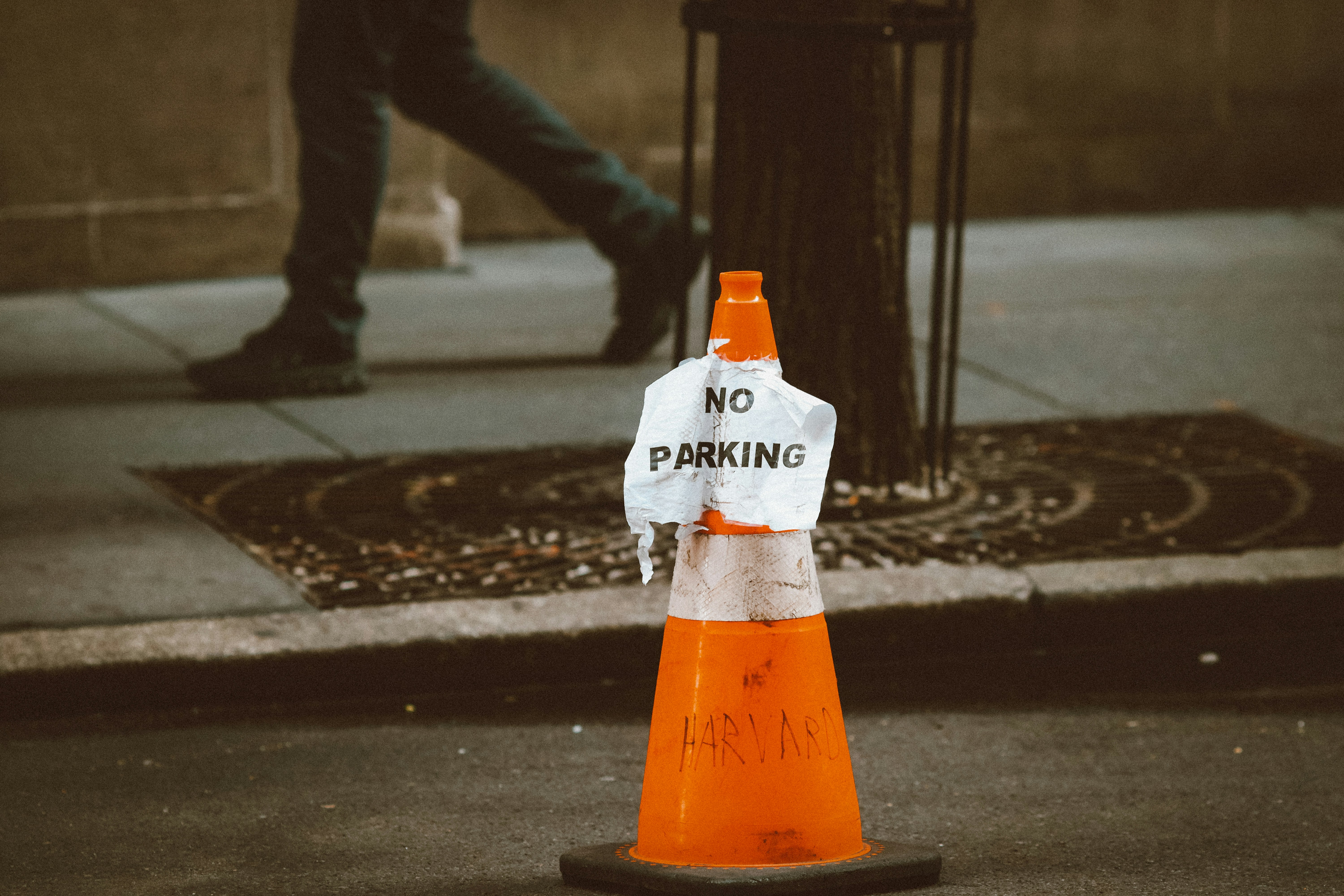 No Parking Pictures | Download Free Images on Unsplash