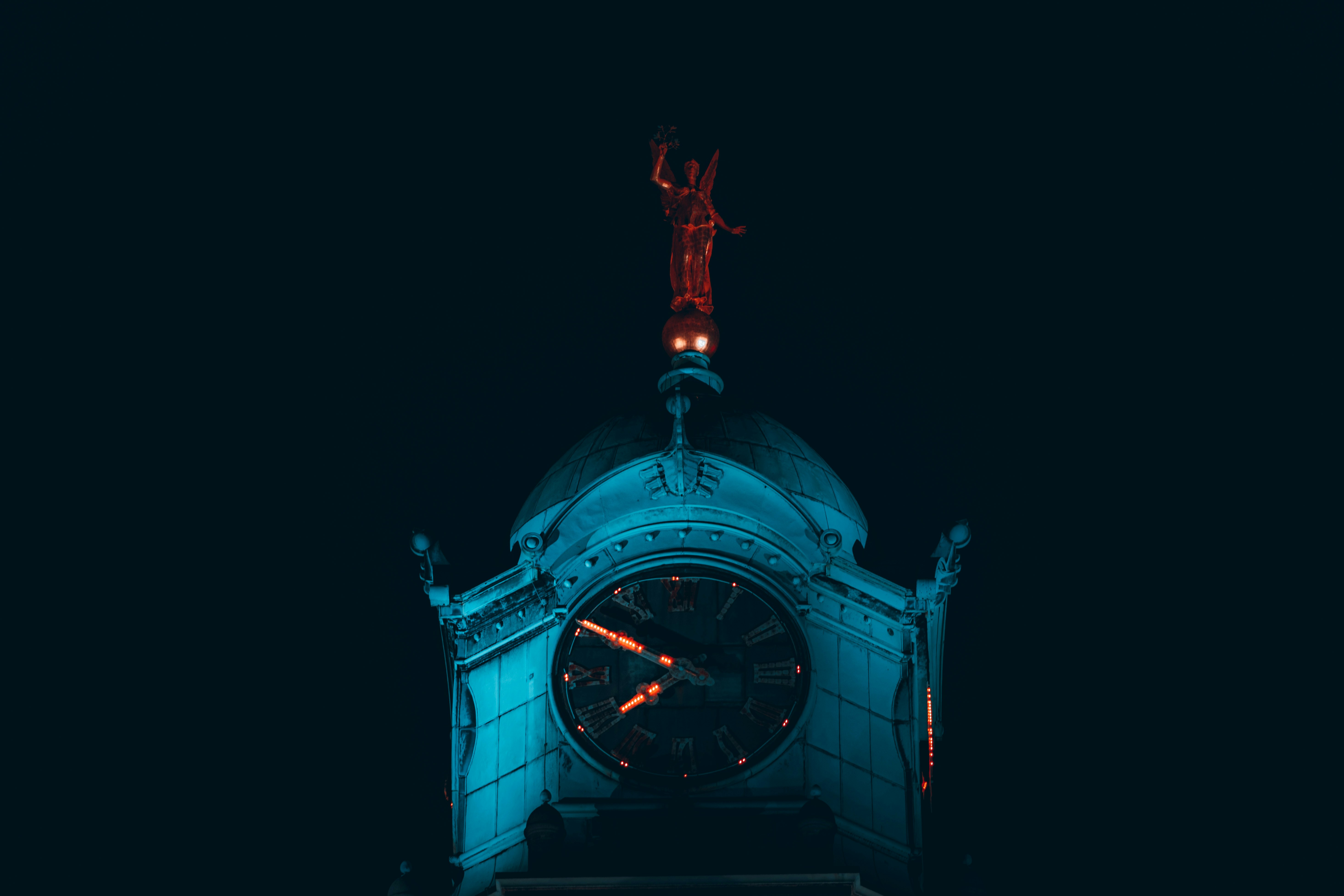 Shot in Rotterdam at night