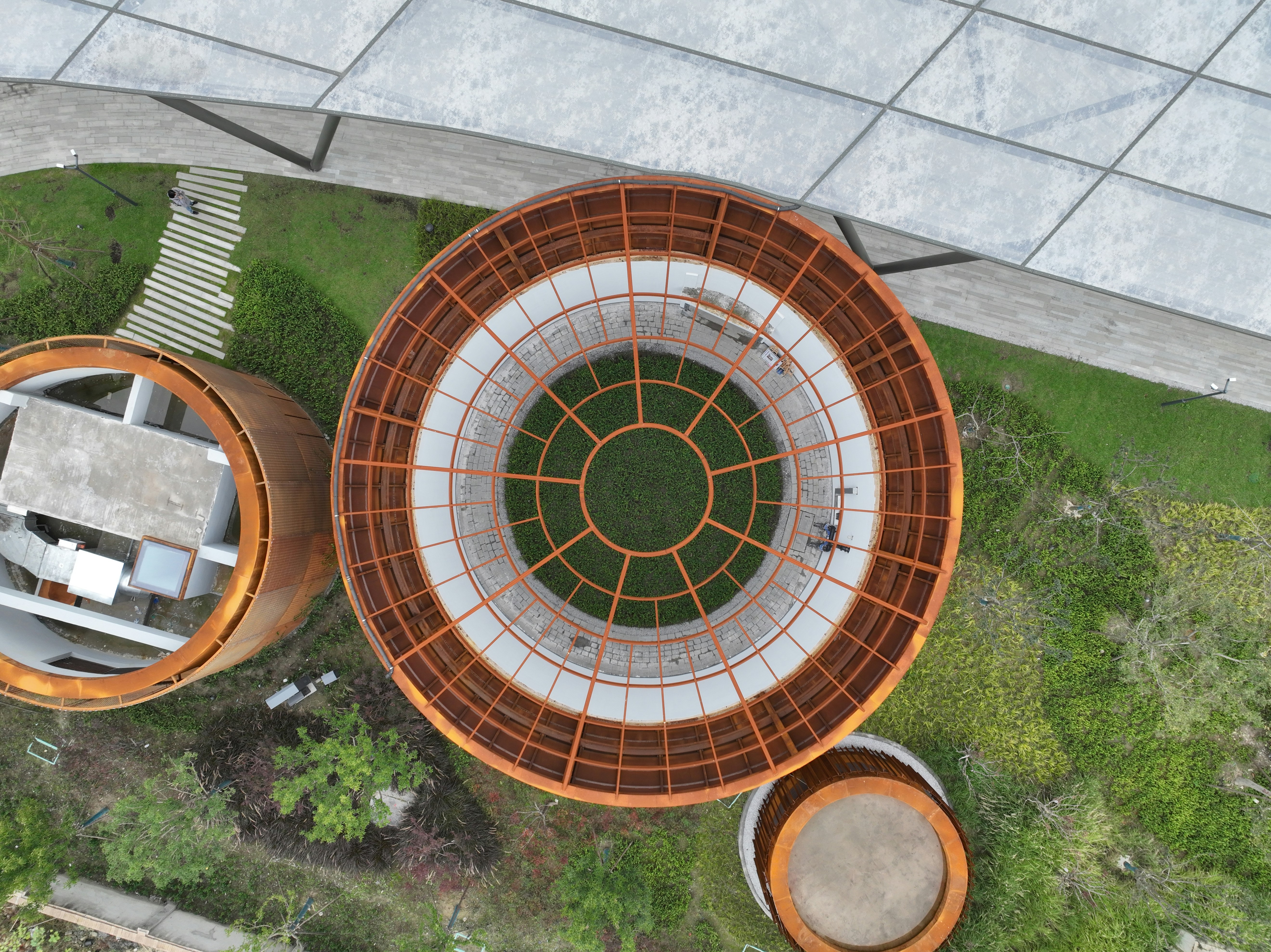 Circular Tower of Steel: Aerial View of a Red Ringed Core