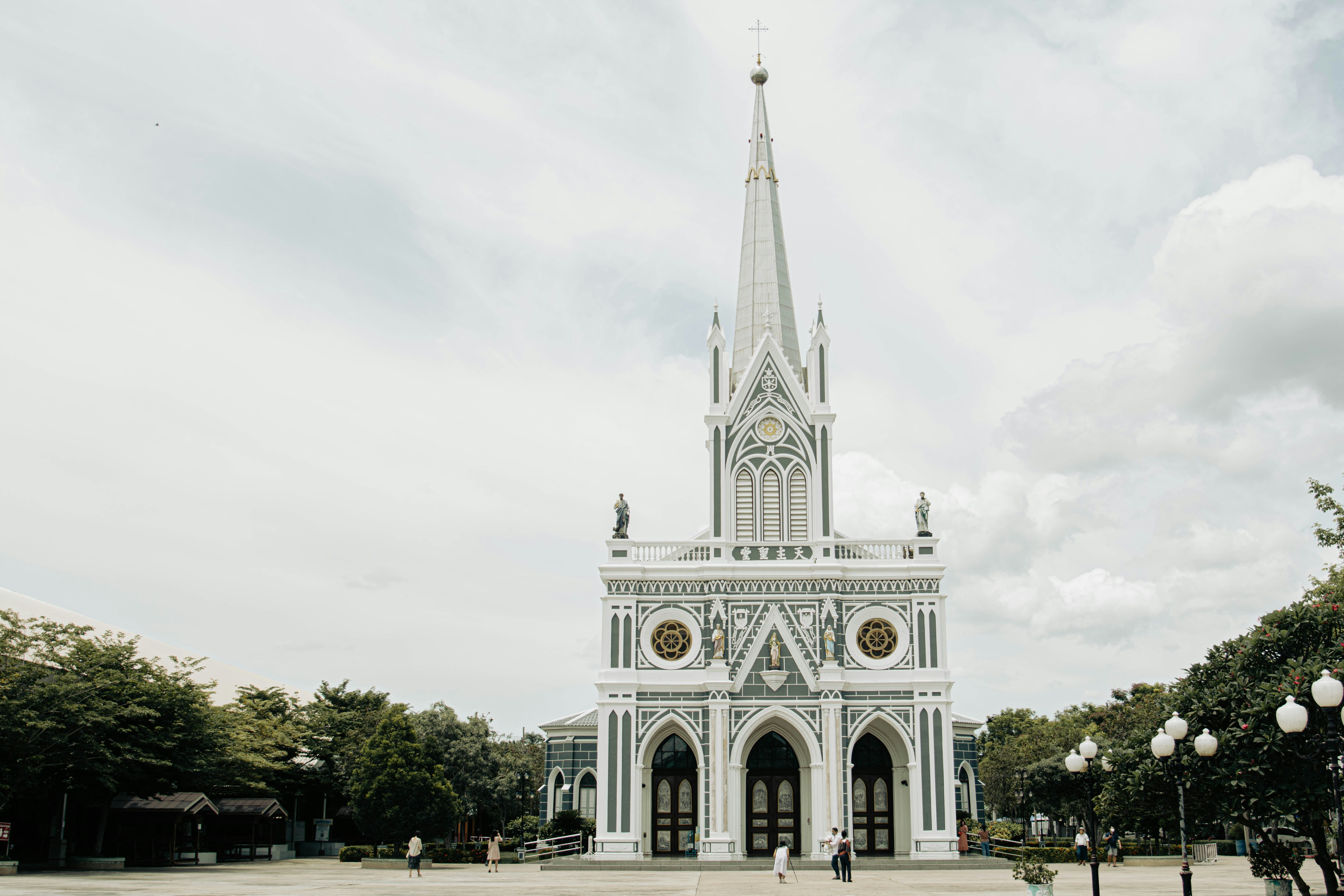 A large white church with a clock tower photo – Free Cathedral of the ...