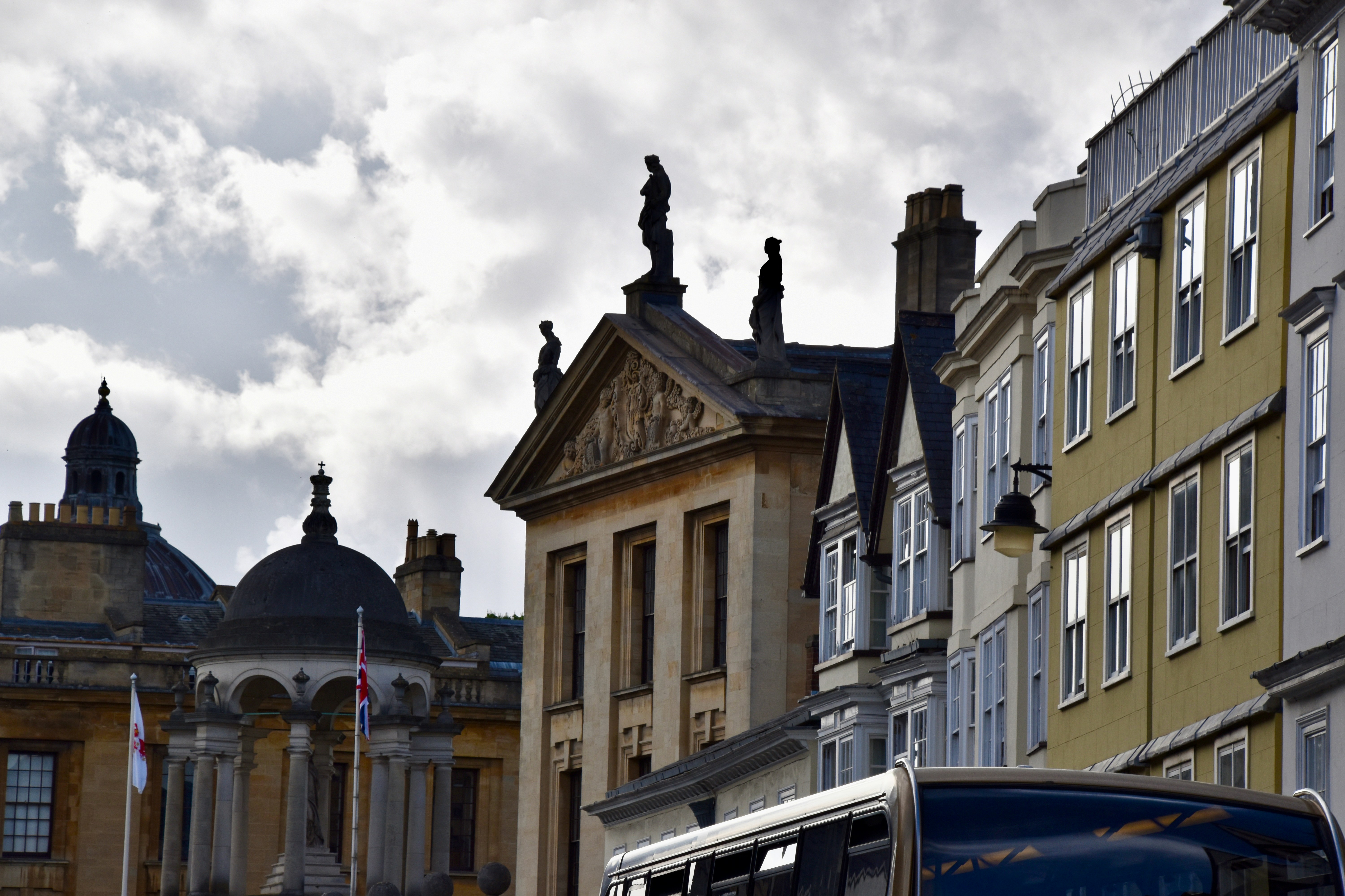 Baroque on the Row: A City Bus Between Timeworn Facades