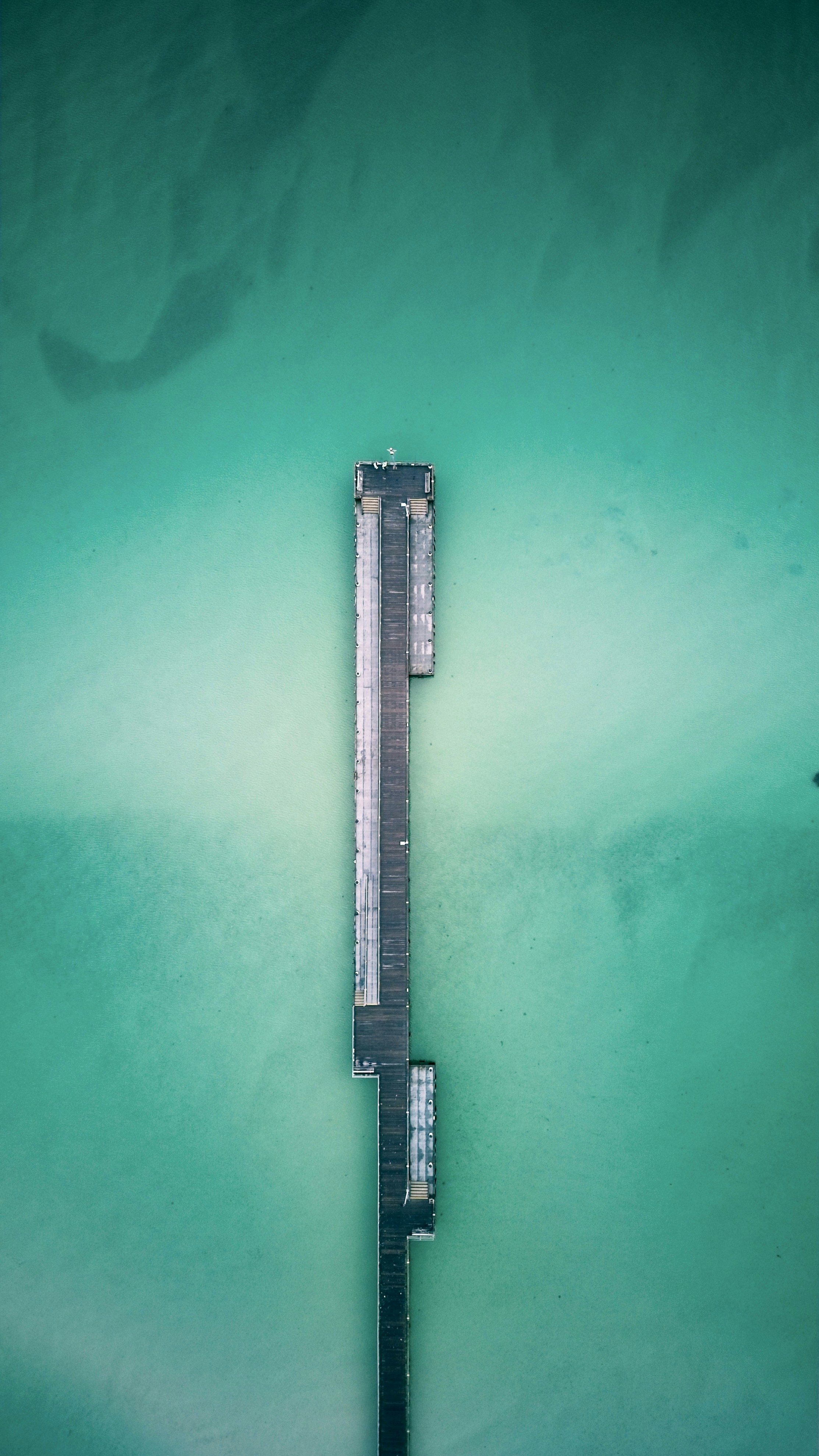 Une vue aérienne d’une jetée dans l’eau photo – Photo Australie ...
