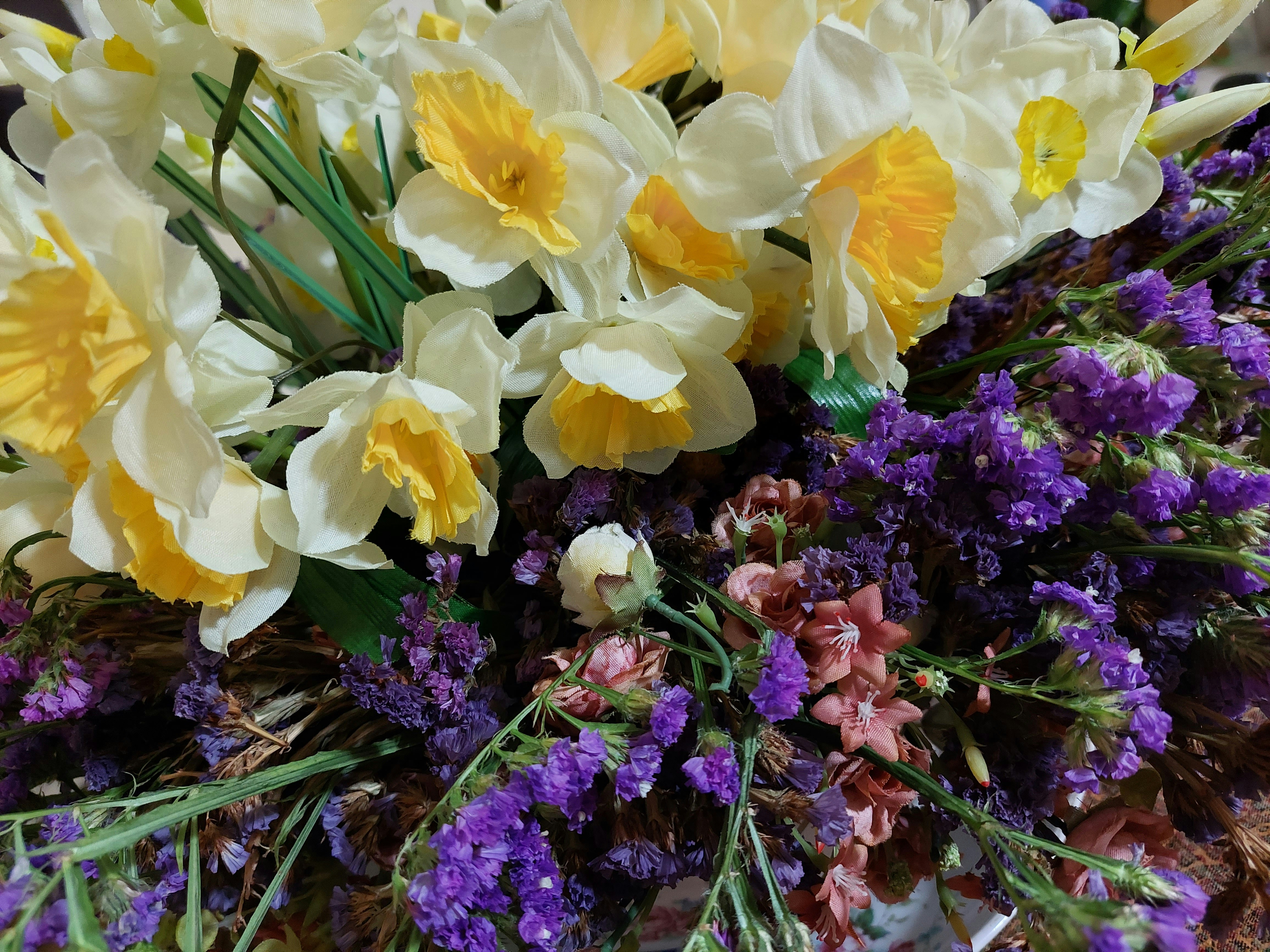 Daffodil Dawn: Macro Portrait of a Bouquet with Velvet Purple Accents