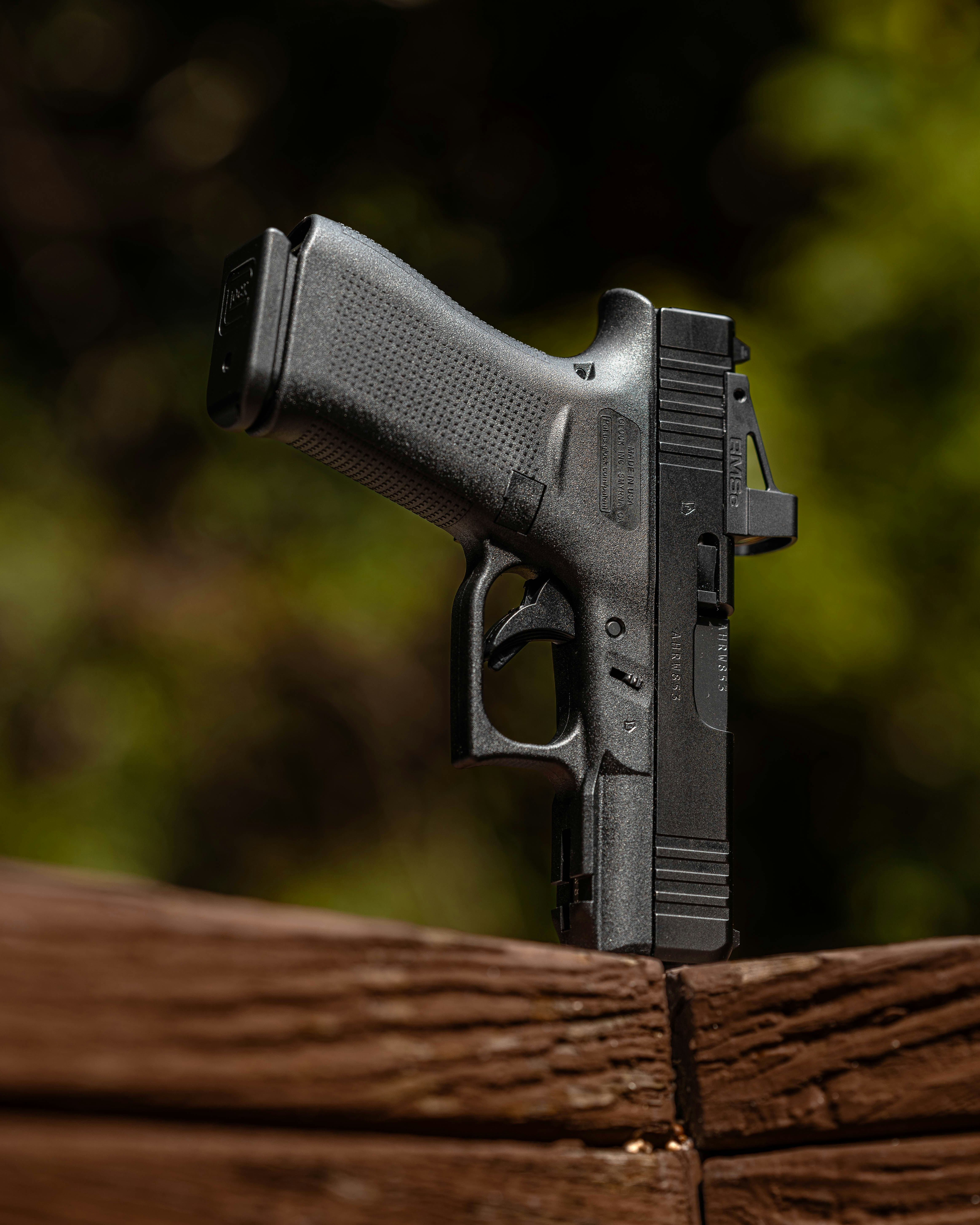 750+ Handgun Pictures | Download Free Images on Unsplash