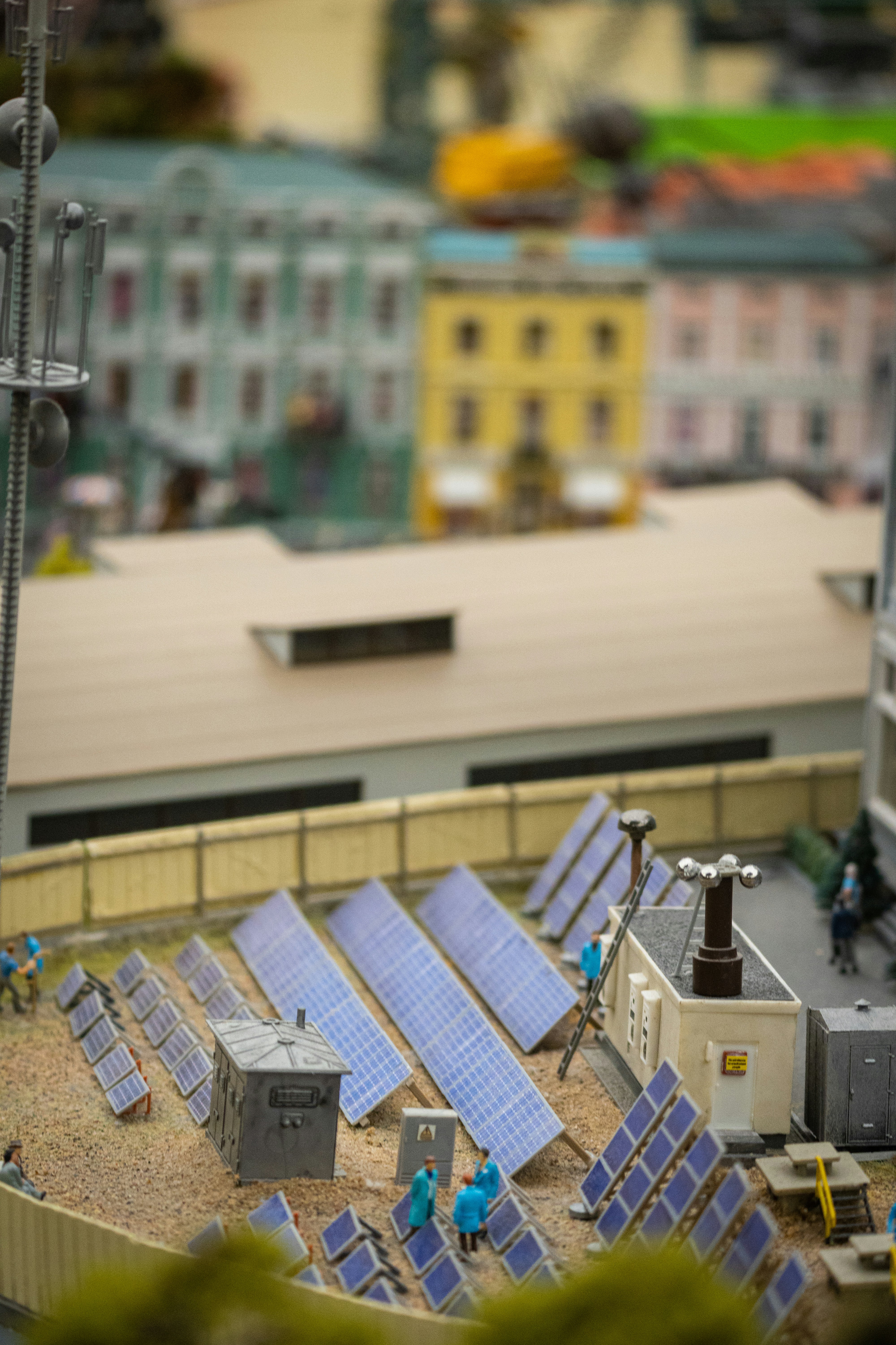 Rooftop Solar Rows: A Minute in a Miniature City