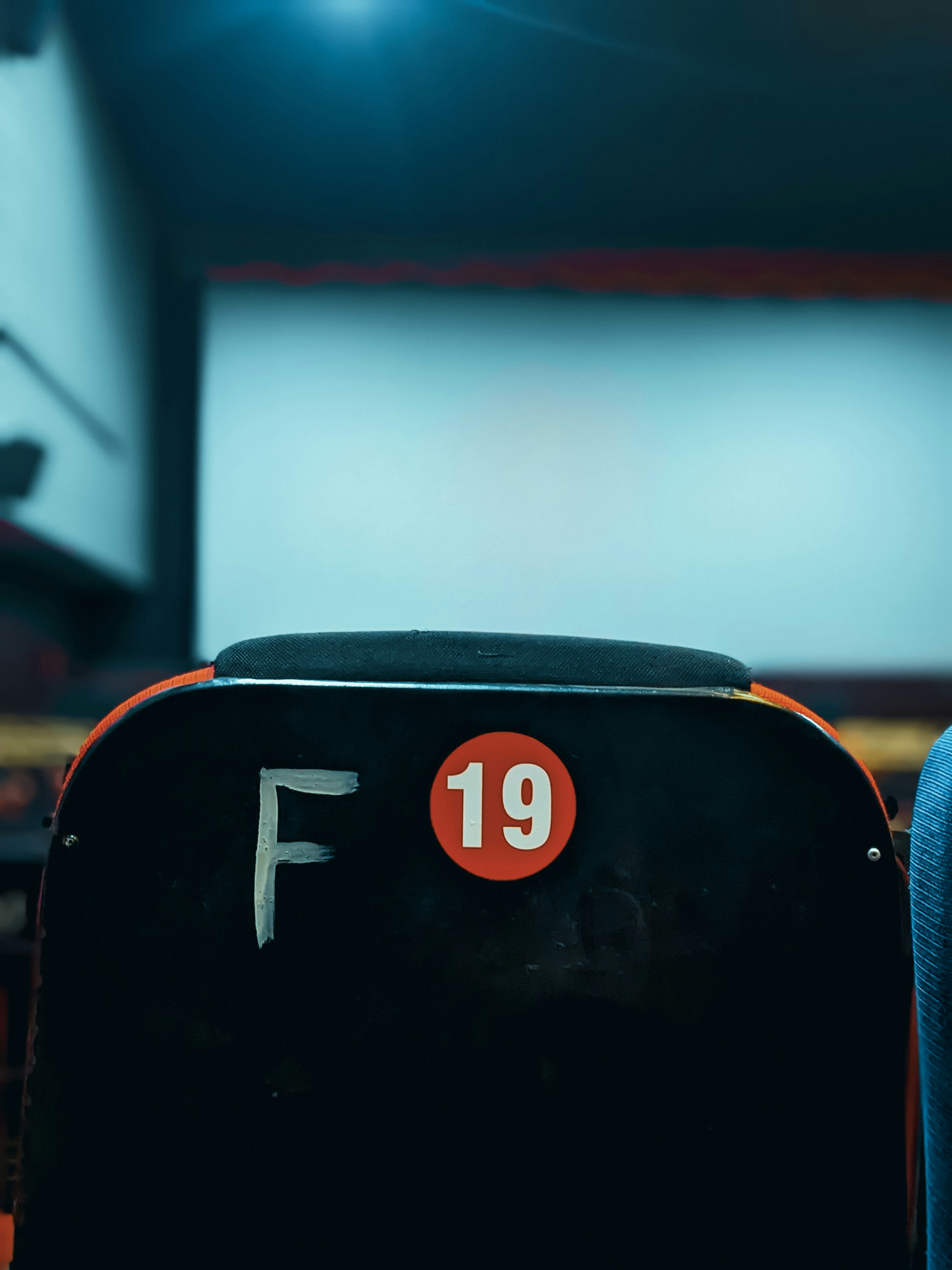 A close up of a black suitcase with the number 19 on it photo – Free ...