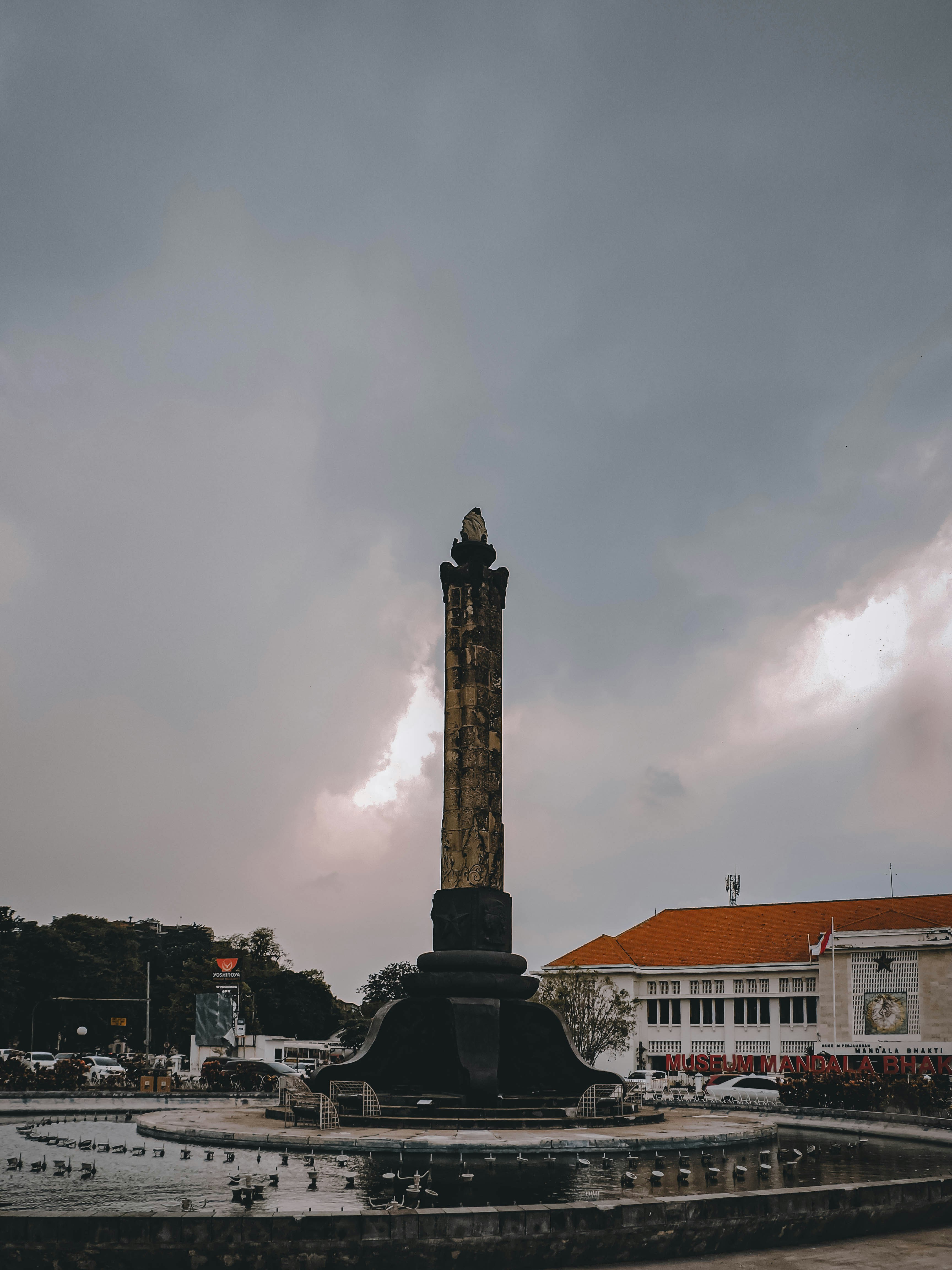 Obelisk Centered in a Quiet Square